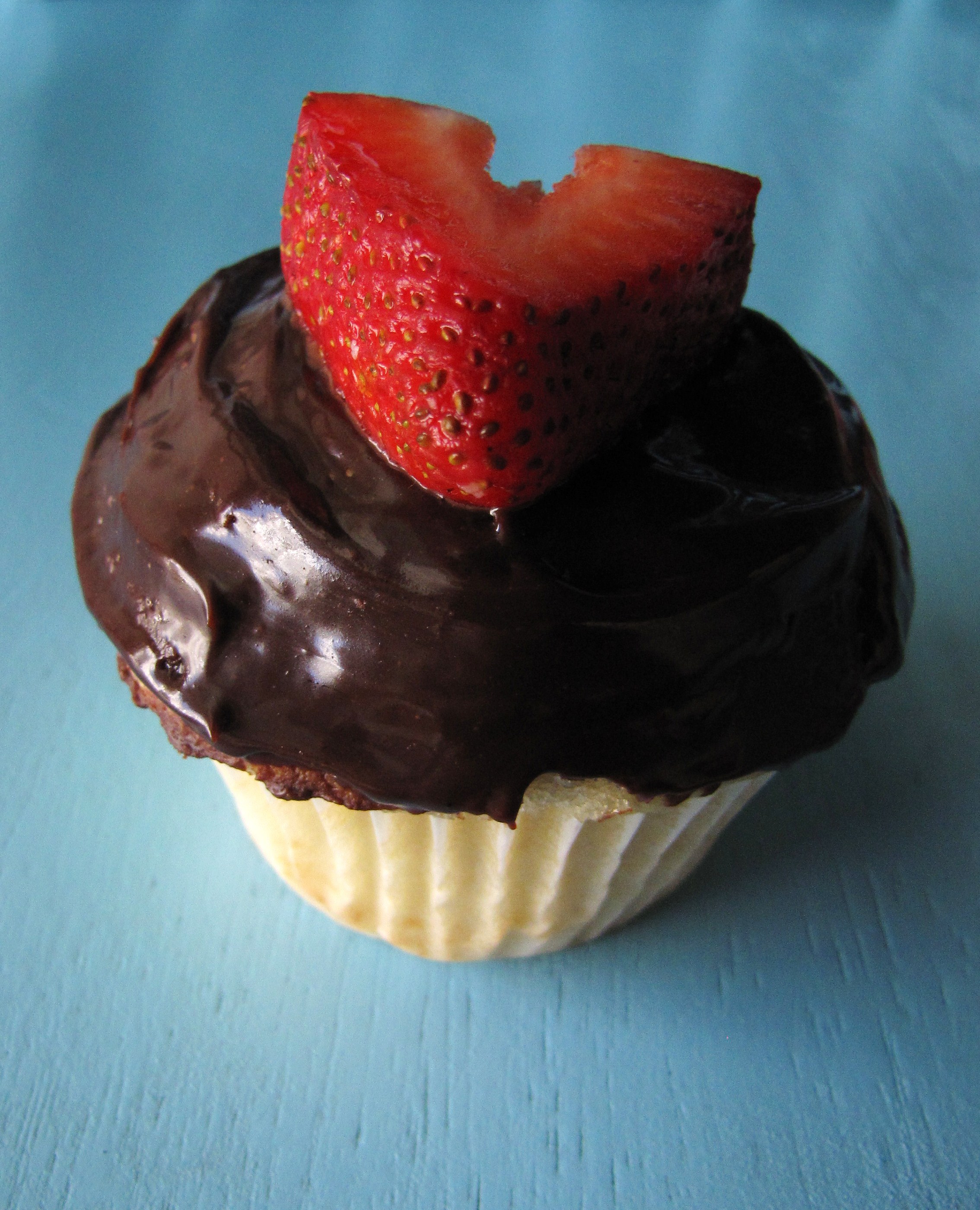 Fondue Cupcakes - Dining and Cooking