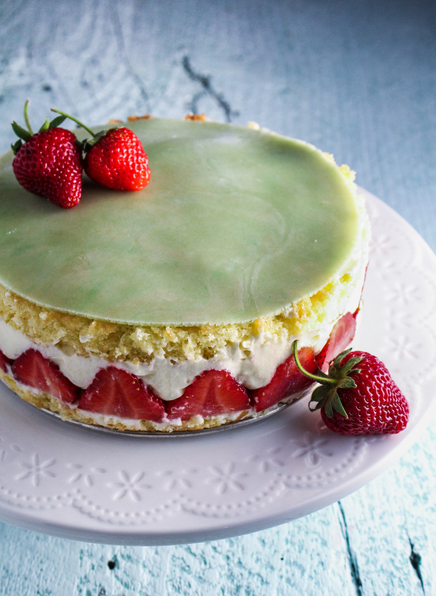 Classic Fraisier - Dining and Cooking