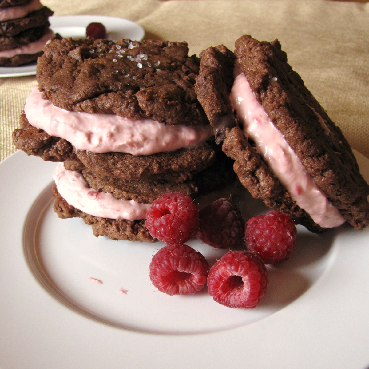 Nutella and Raspberry Mousse-wiches - Dining and Cooking
