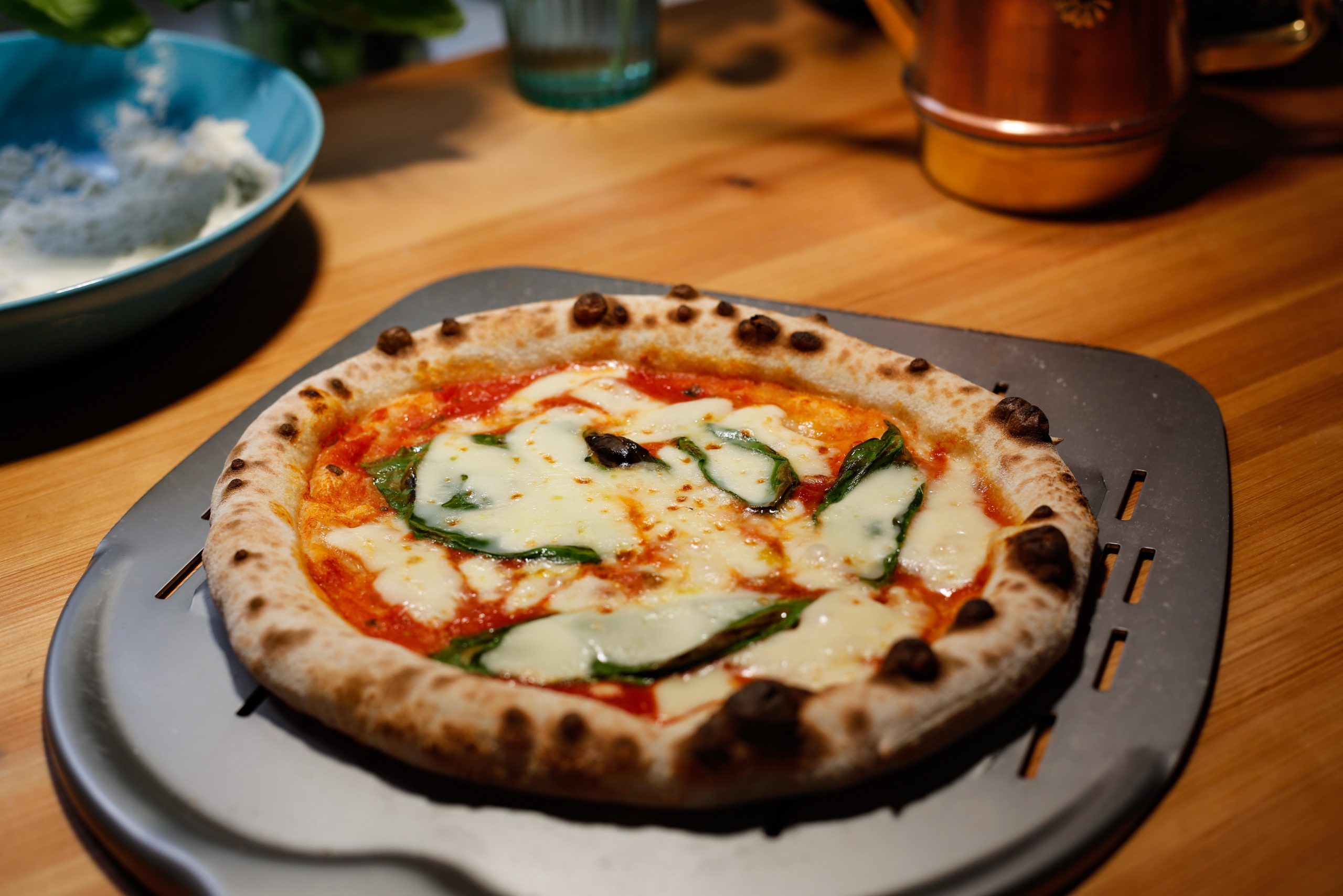 Neapolitan style pizza Margherita cooked in 90 seconds in a boringly ...