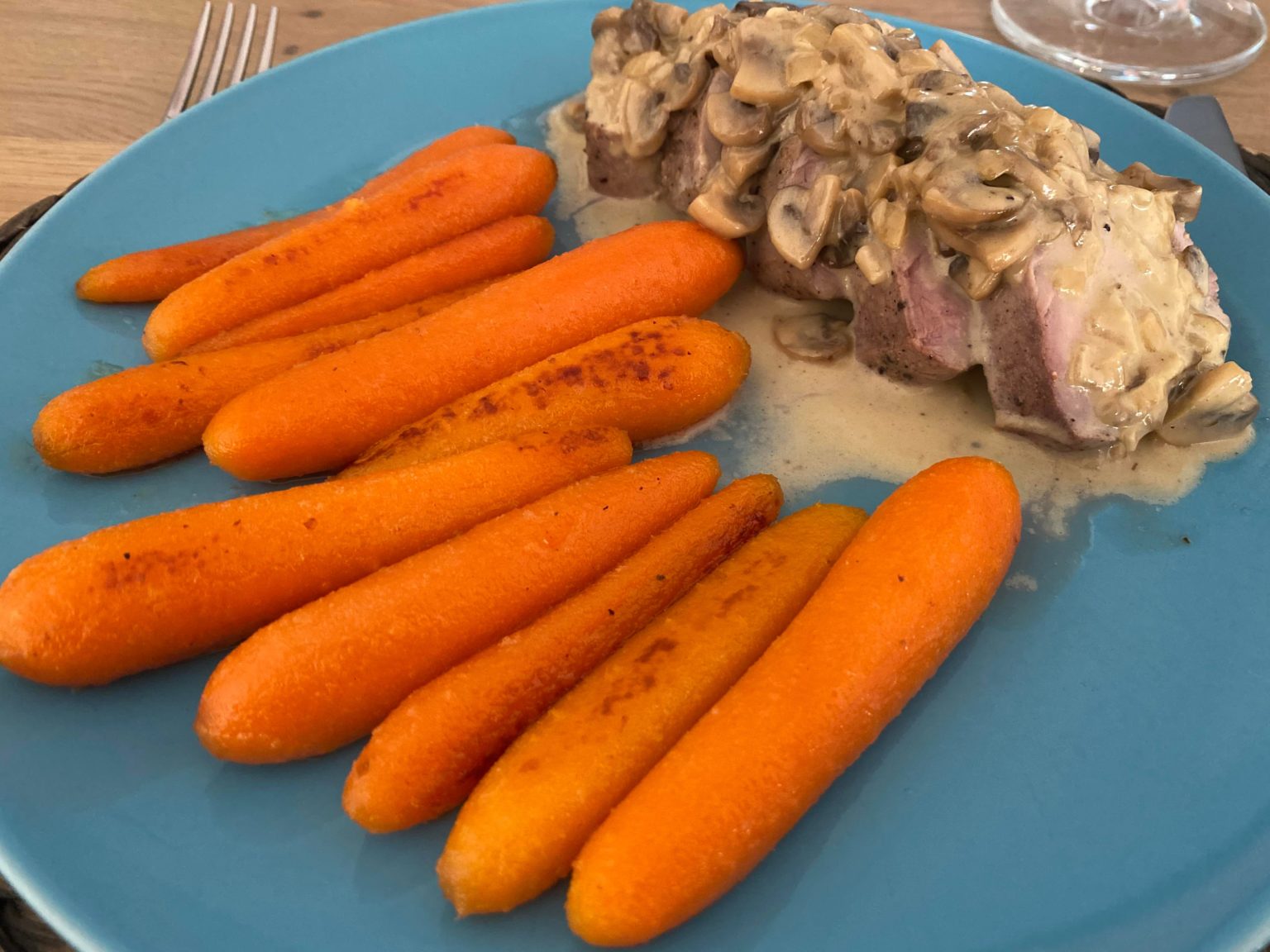Medium Rare Roast Beef After 21 Hours at 129° - Dining and Cooking