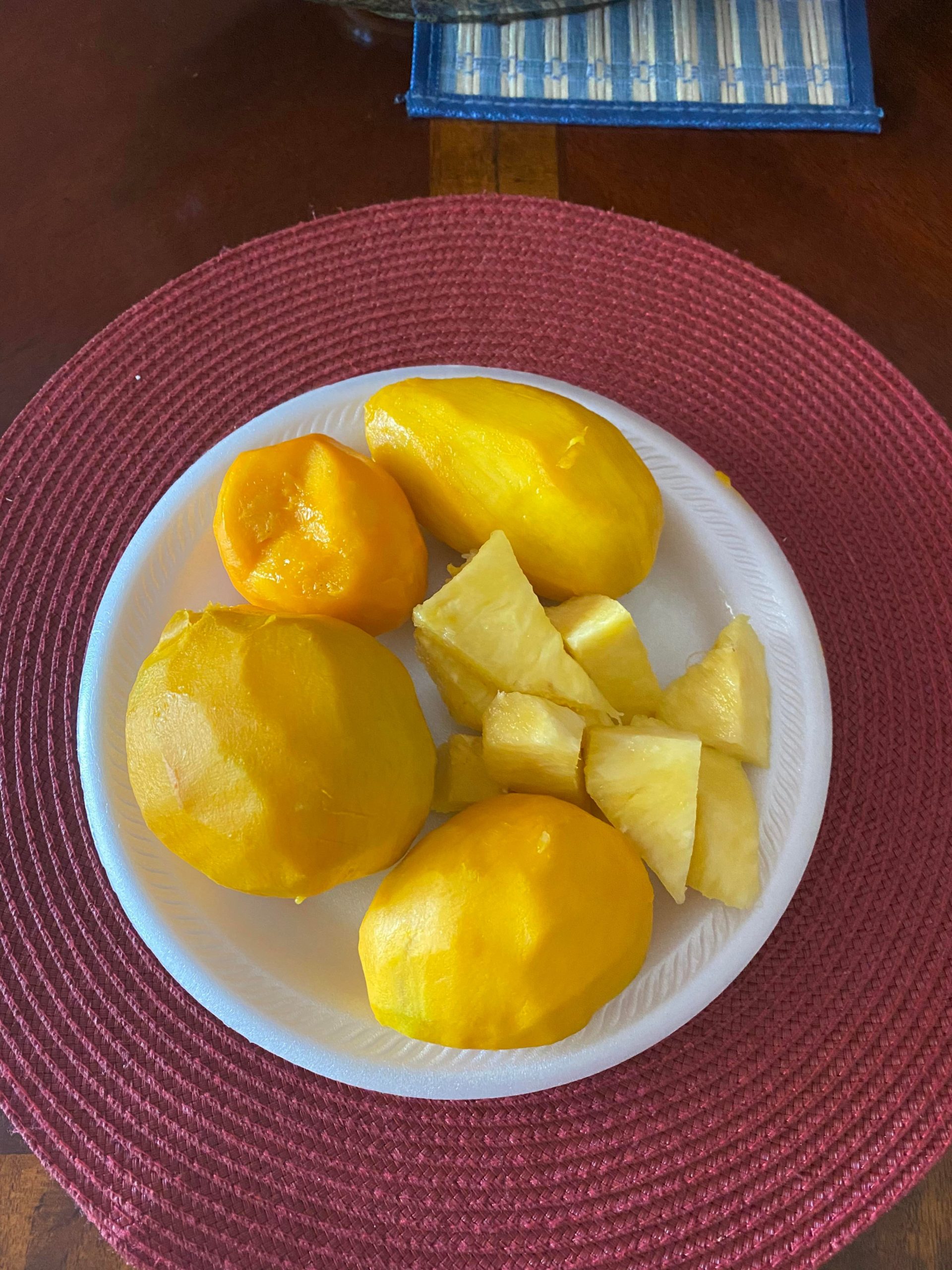 Some delicious mangos to start the morning off, courtesy of my ...