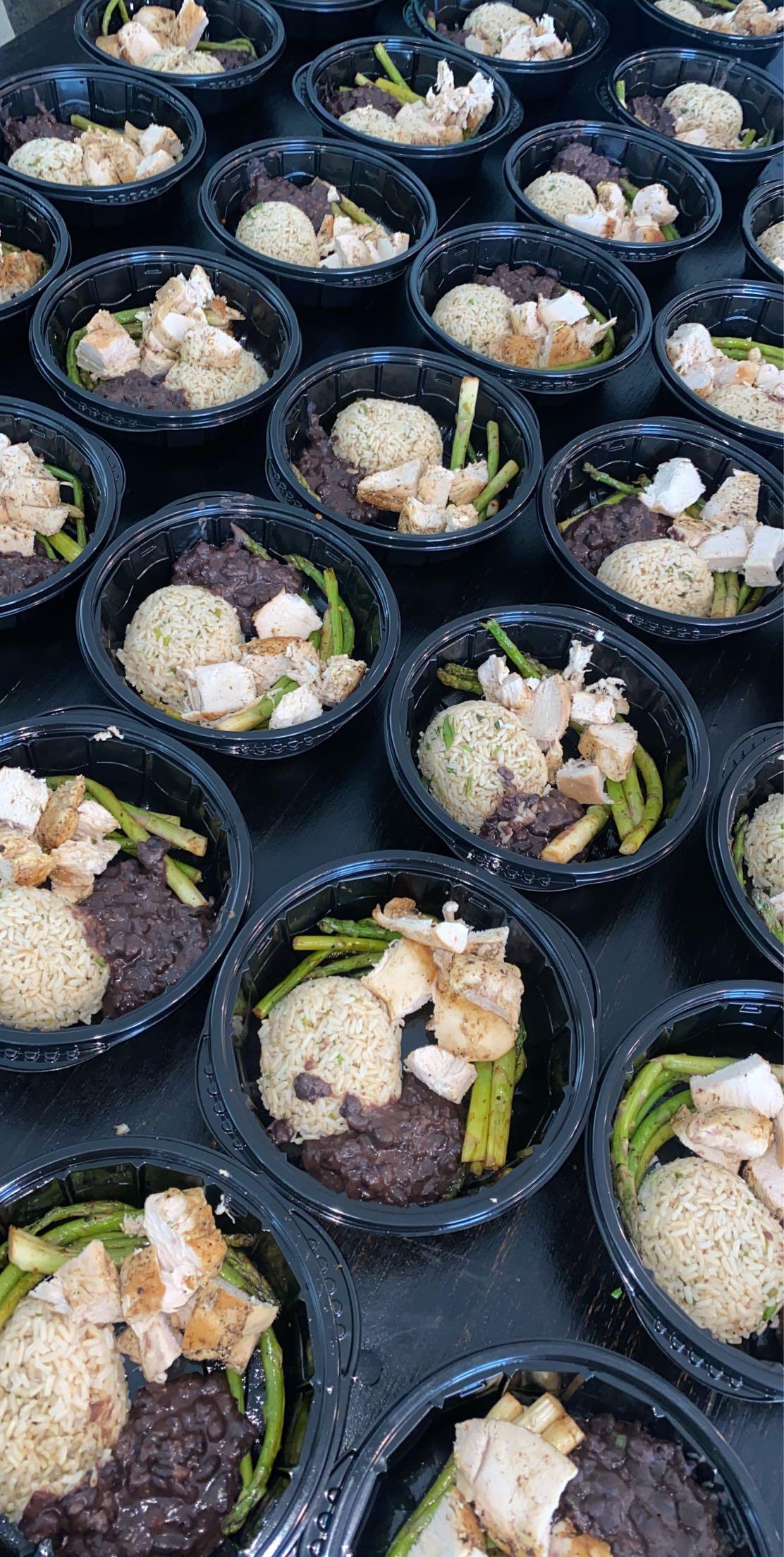 Started My Own Meal Prep Biz Last Week (175 meals) - Dining and Cooking