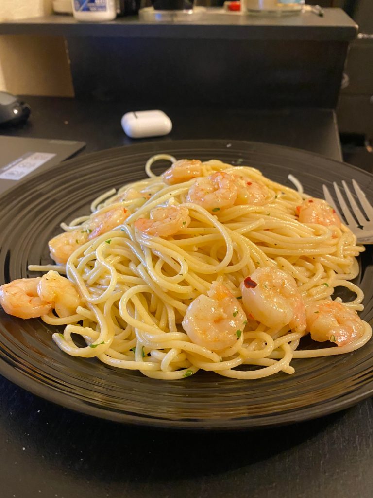Tried making shrimp scampi. Turn out Bretty gud - Dining and Cooking