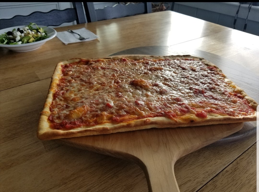A pizza I was proud of a few weeks back - Dining and Cooking