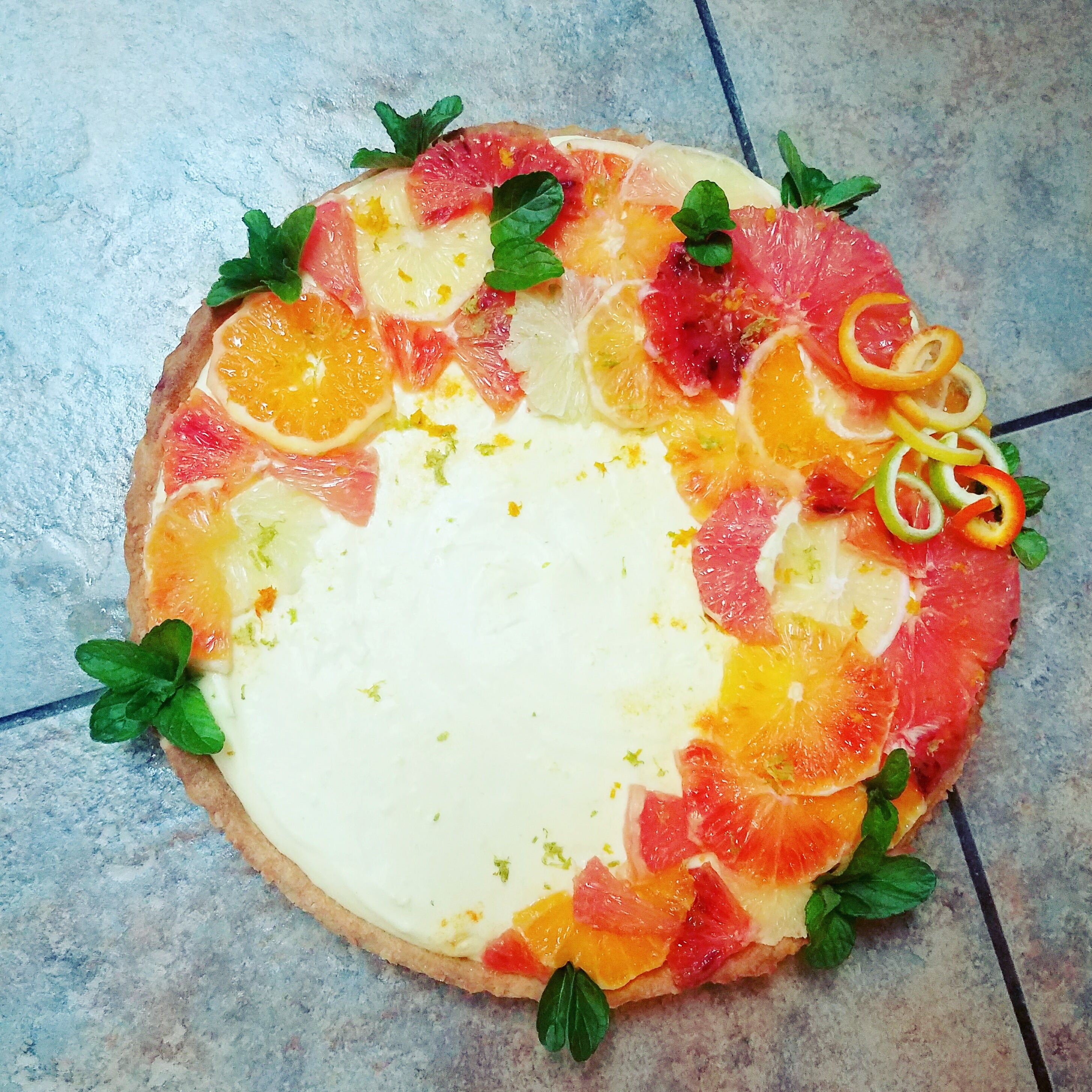 [Homemade] Citrus tart with fresh lemon curd and mascarpone. - Dining ...