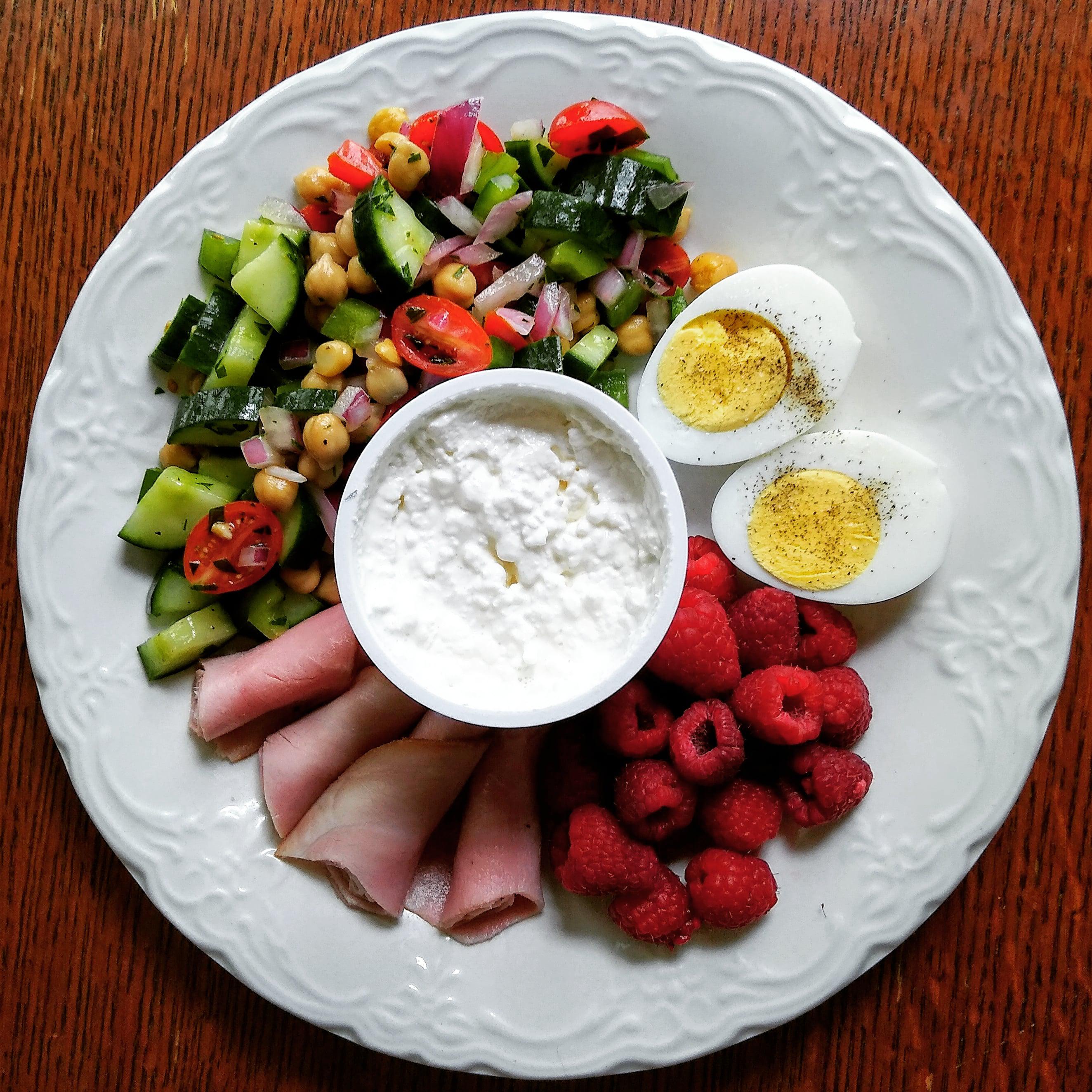 Lunch Plate For Today With Salad Leftover From Dinner 435 Calories lunch-plate-for-today-with-salad-leftover-from-dinner-435-calories
