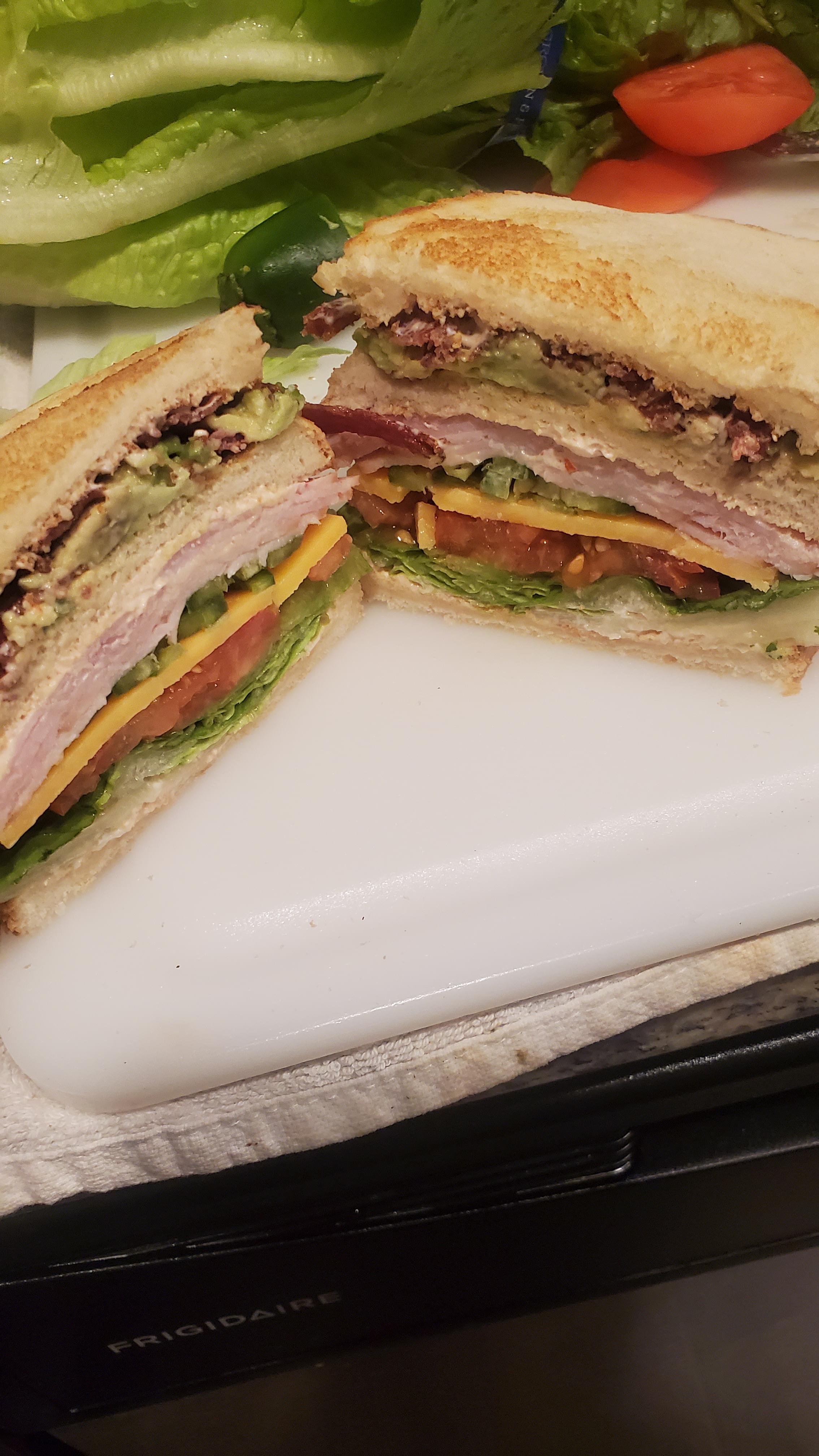 Interesting club sandwich 🥪 - Dining and Cooking