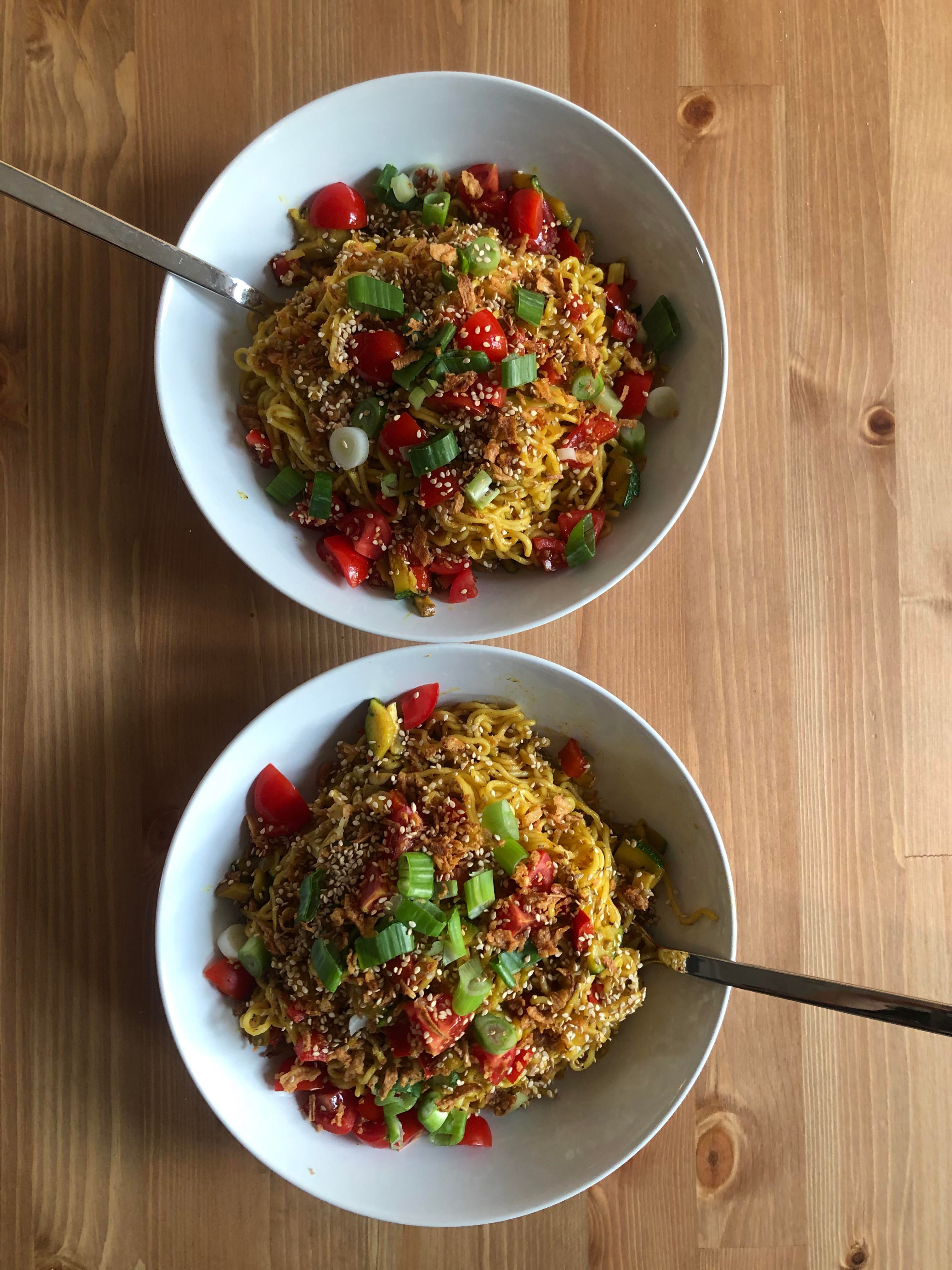 Fancy fried curry noodles I made yesterday - Dining and Cooking