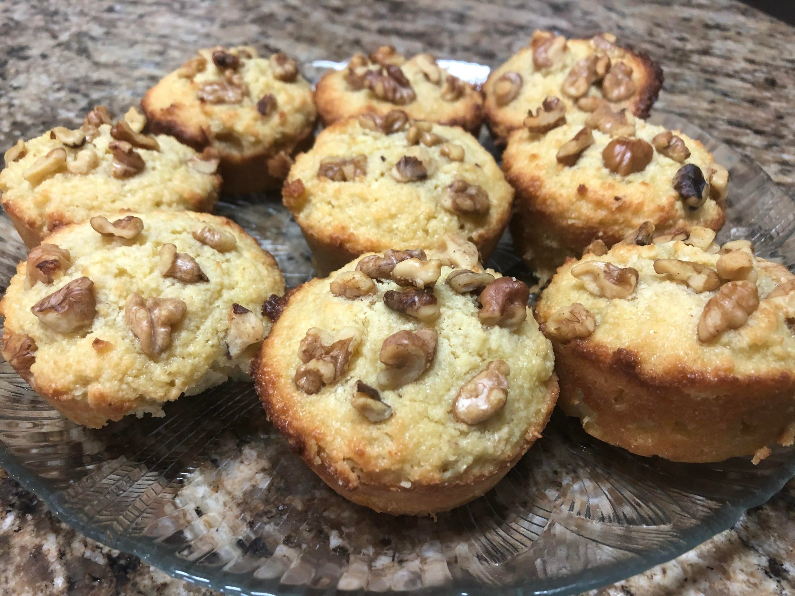 Banana Nut Muffins 🍌🍌🍌 - Dining and Cooking