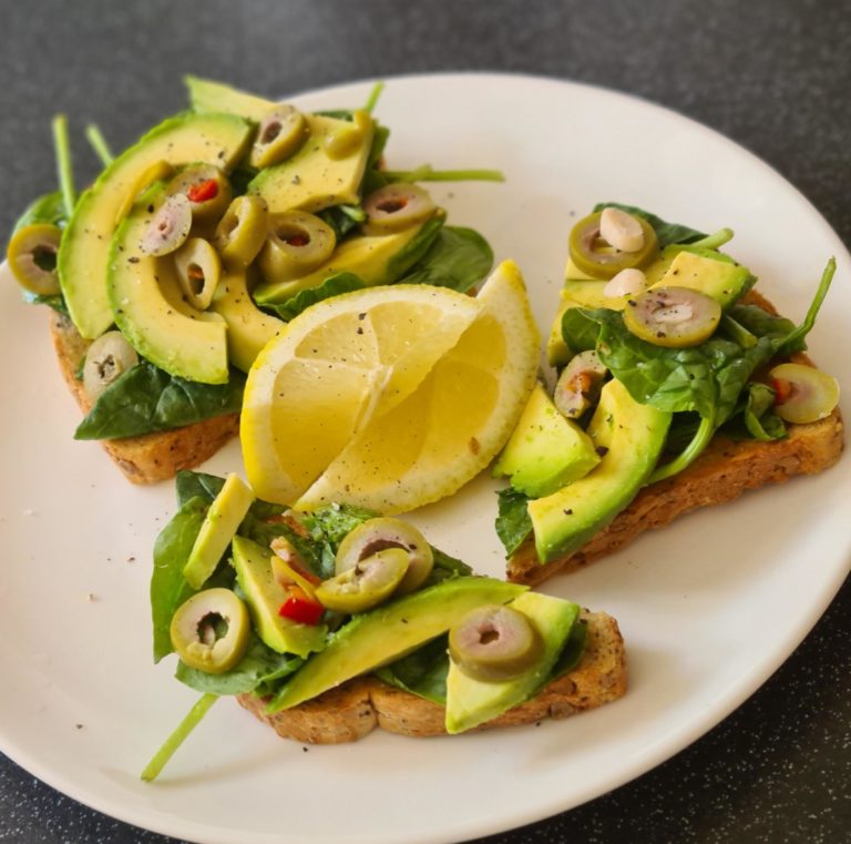 [Homemade] Indian Pani Puri - Dining and Cooking