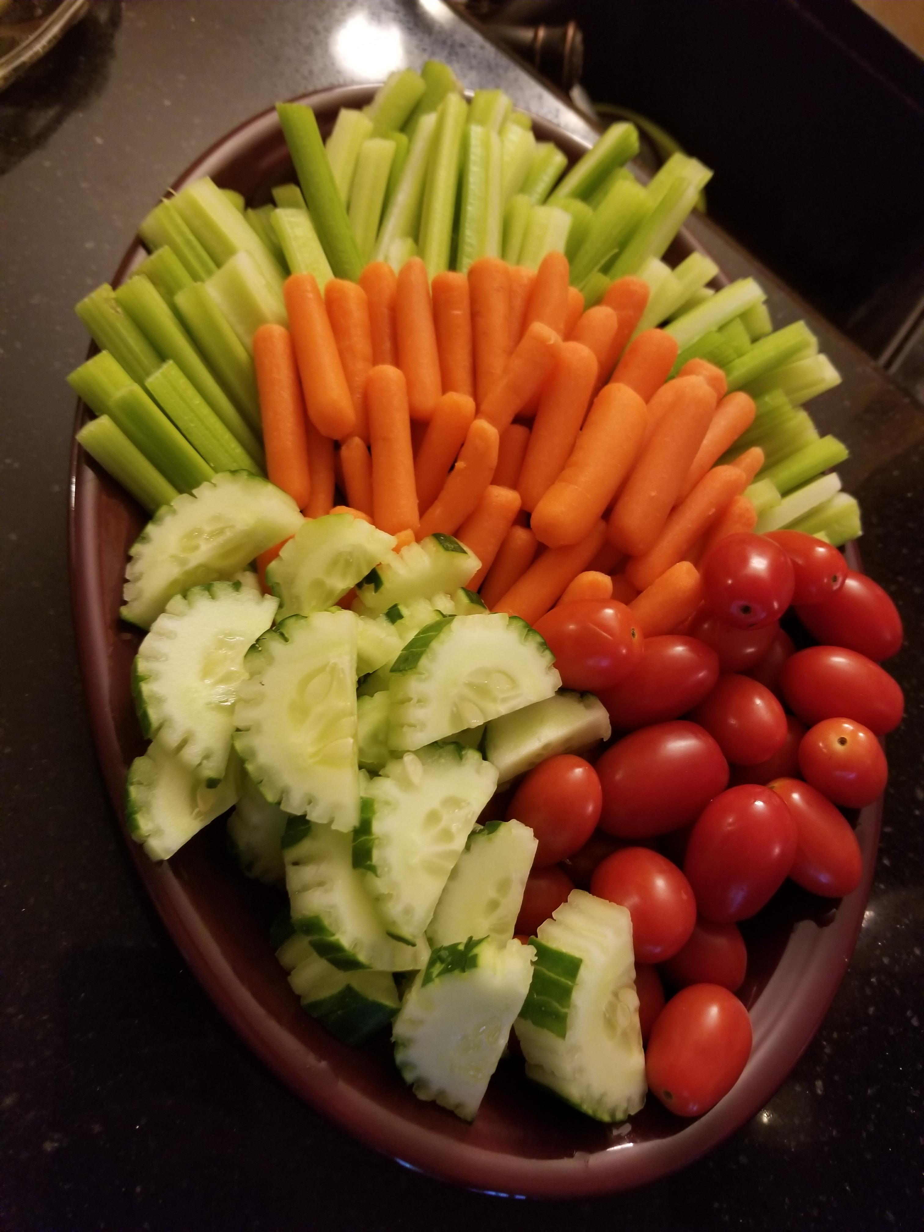 Pretty simple, but I was proud of this veggie tray I made today 😁 ...