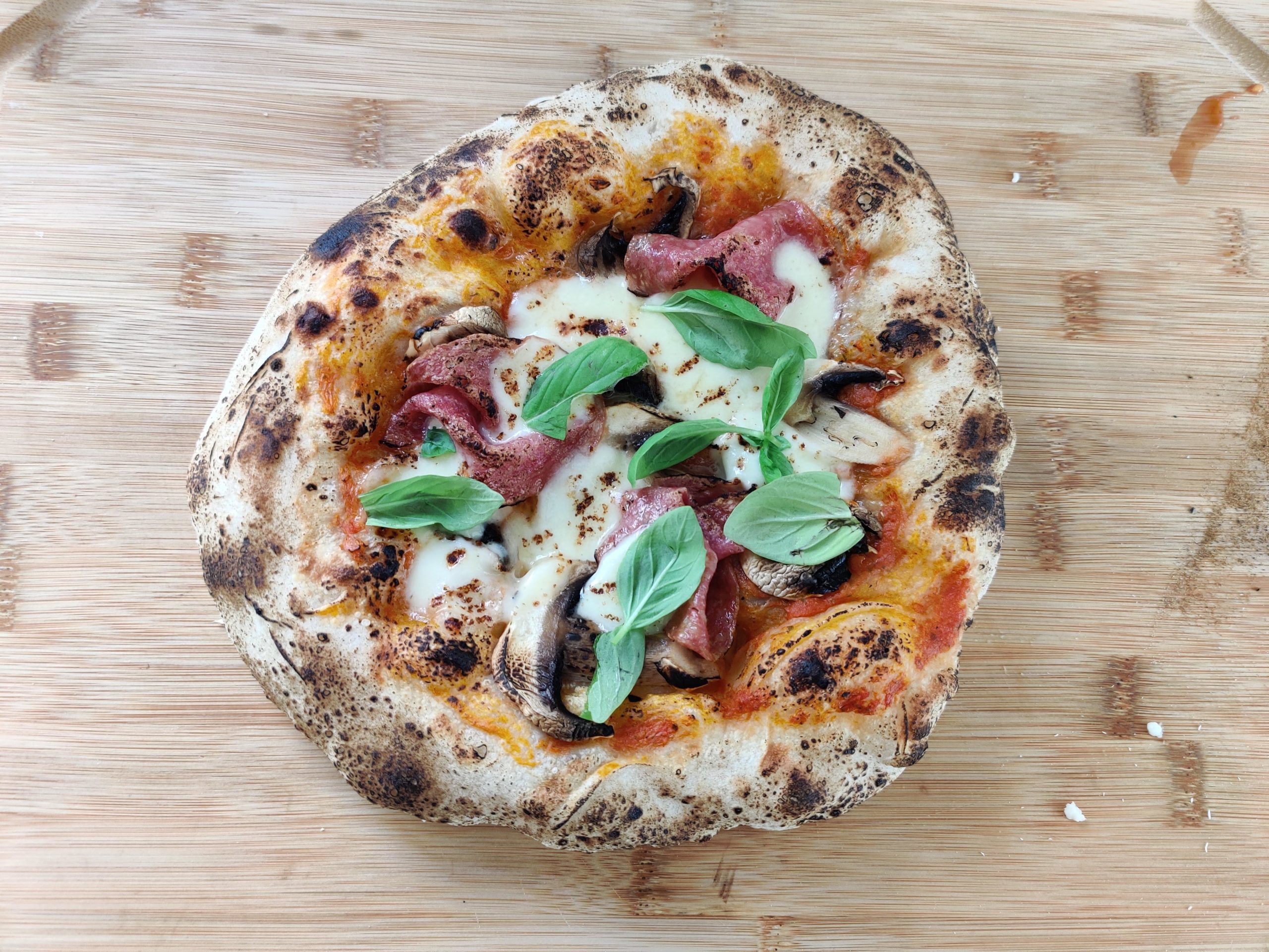 Finally happy with my pizza results - Dining and Cooking