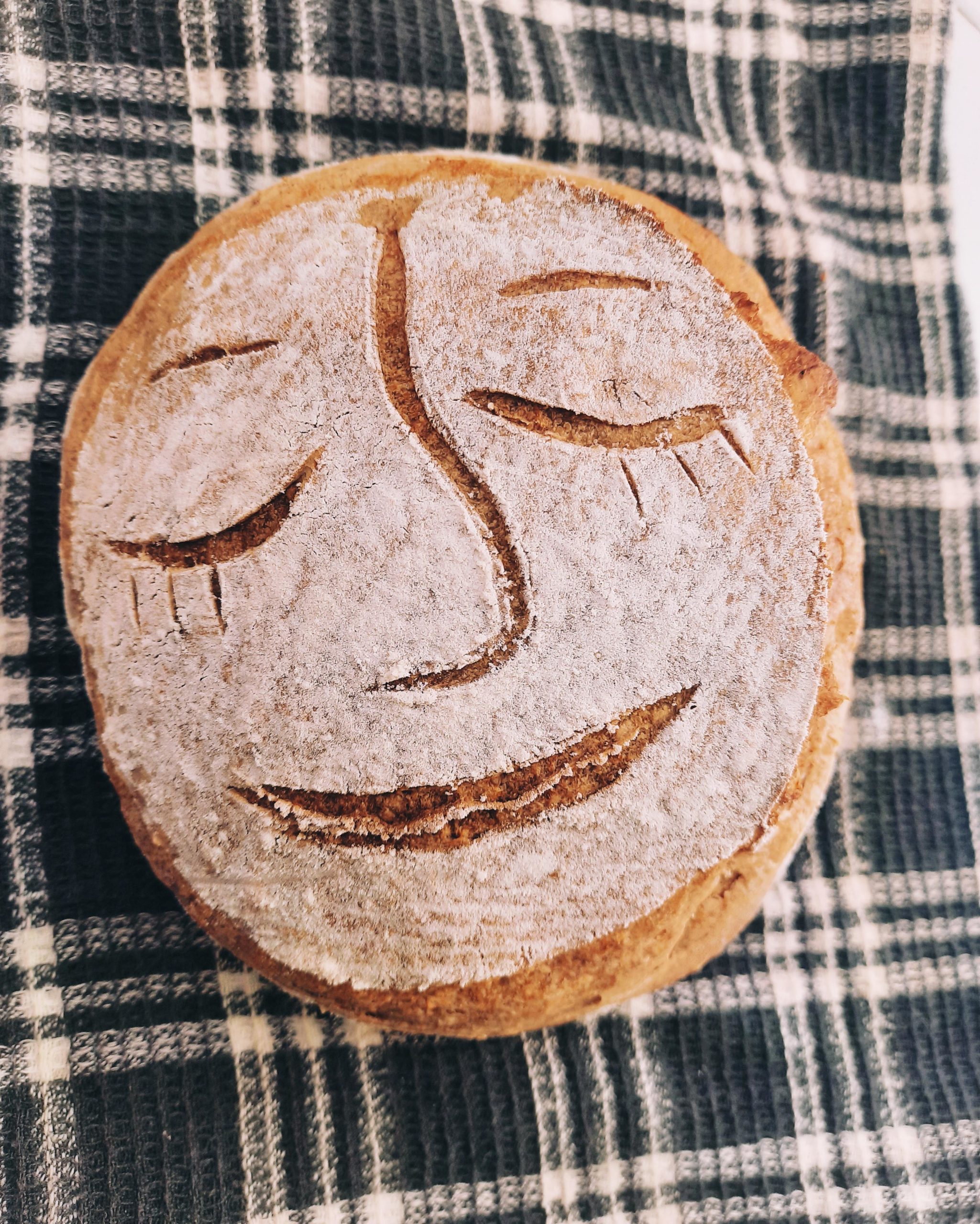 Happy bread - Dining and Cooking