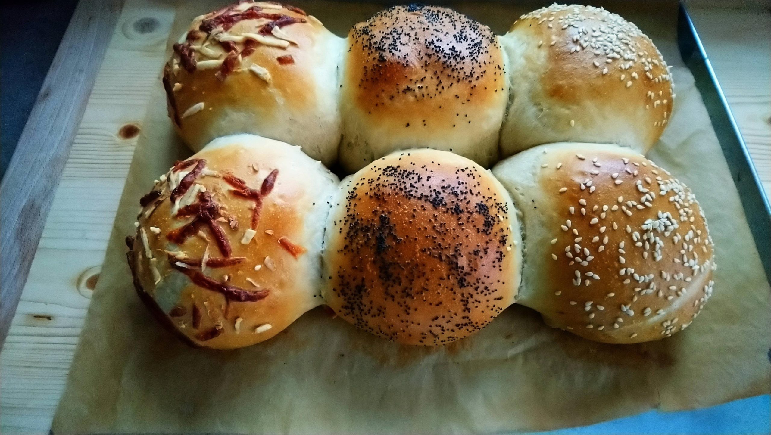 Fluffy milk buns - Dining and Cooking
