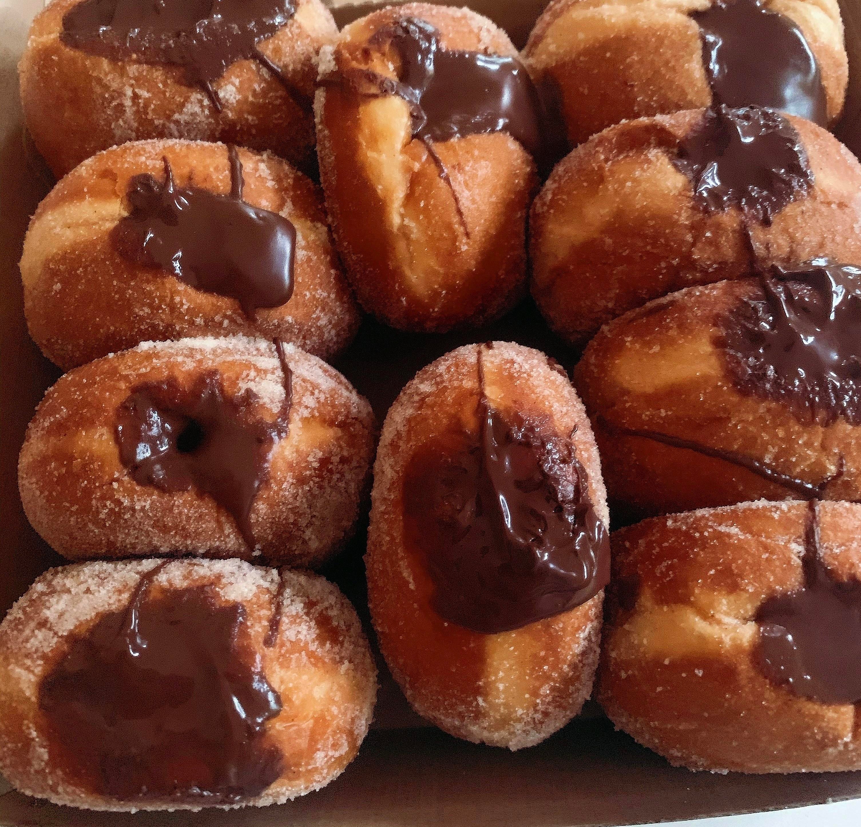 Hot vegan Nutella donuts. Donut Republica, Melbourne. These were bomb ...