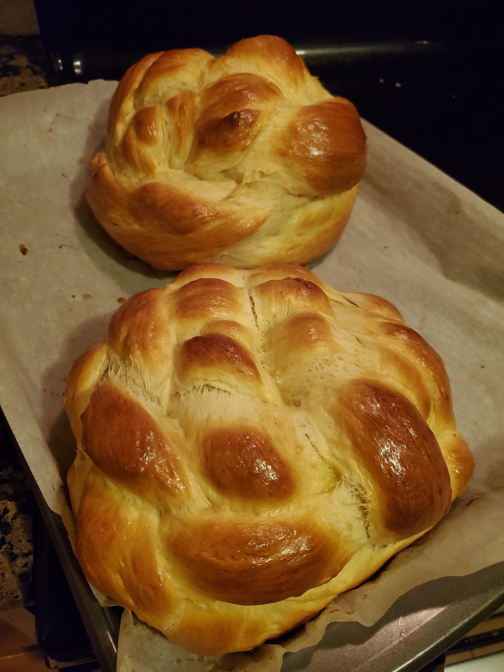 holla for some challah~ [my second attempt came out nicer than the ...