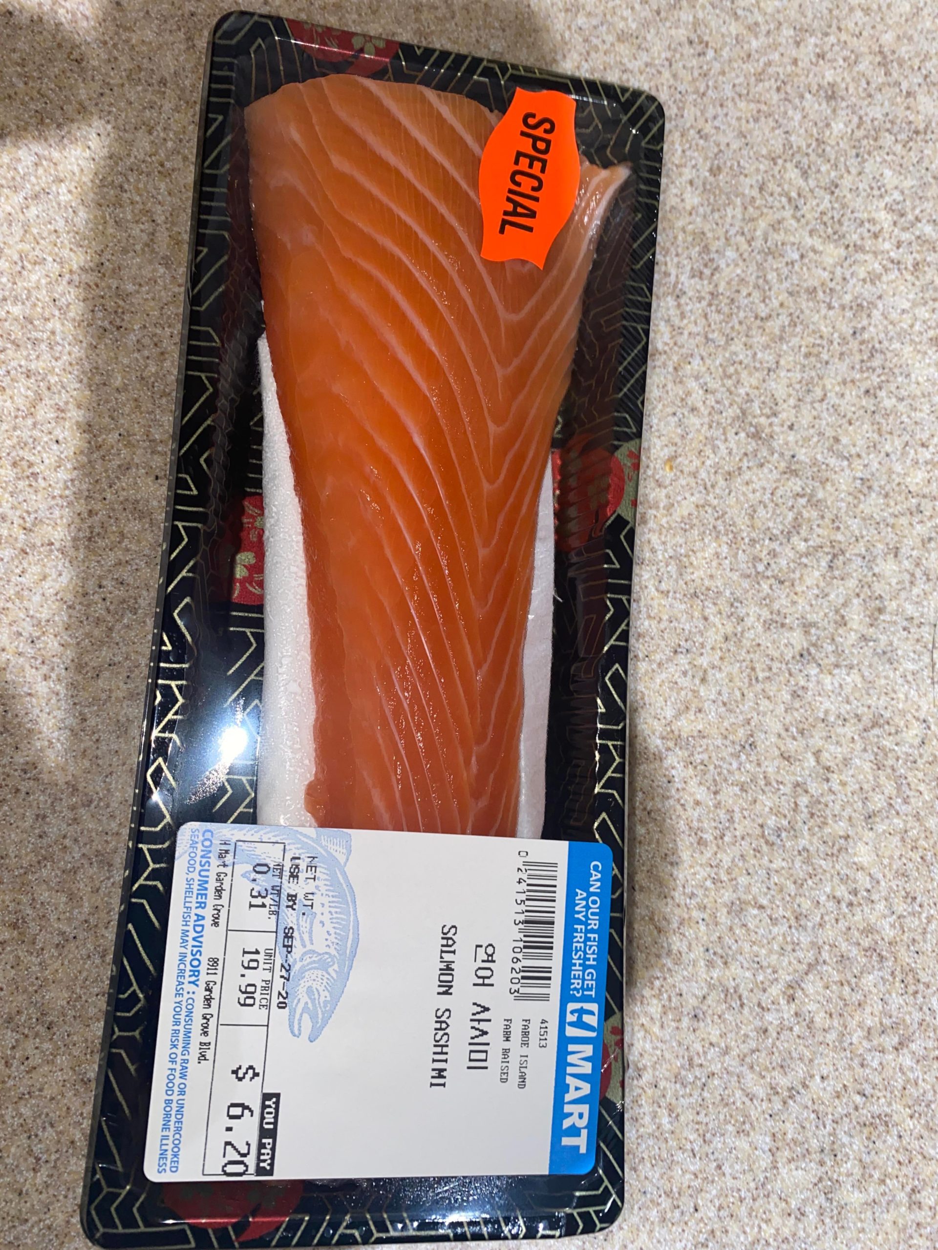 The Endangered Roll. Yummy. - Dining and Cooking