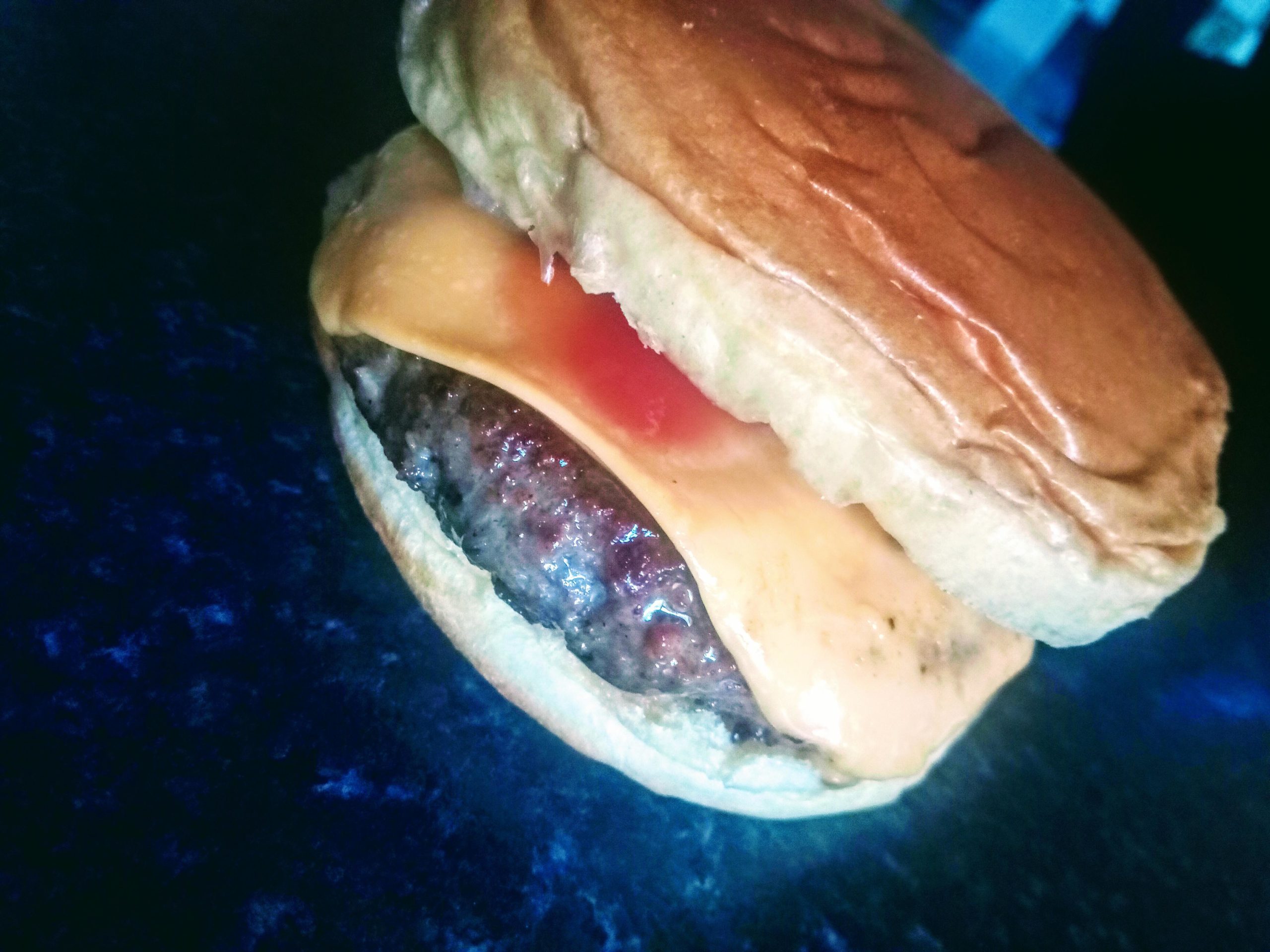 An Old Fashioned Cheese Burger - Dining and Cooking
