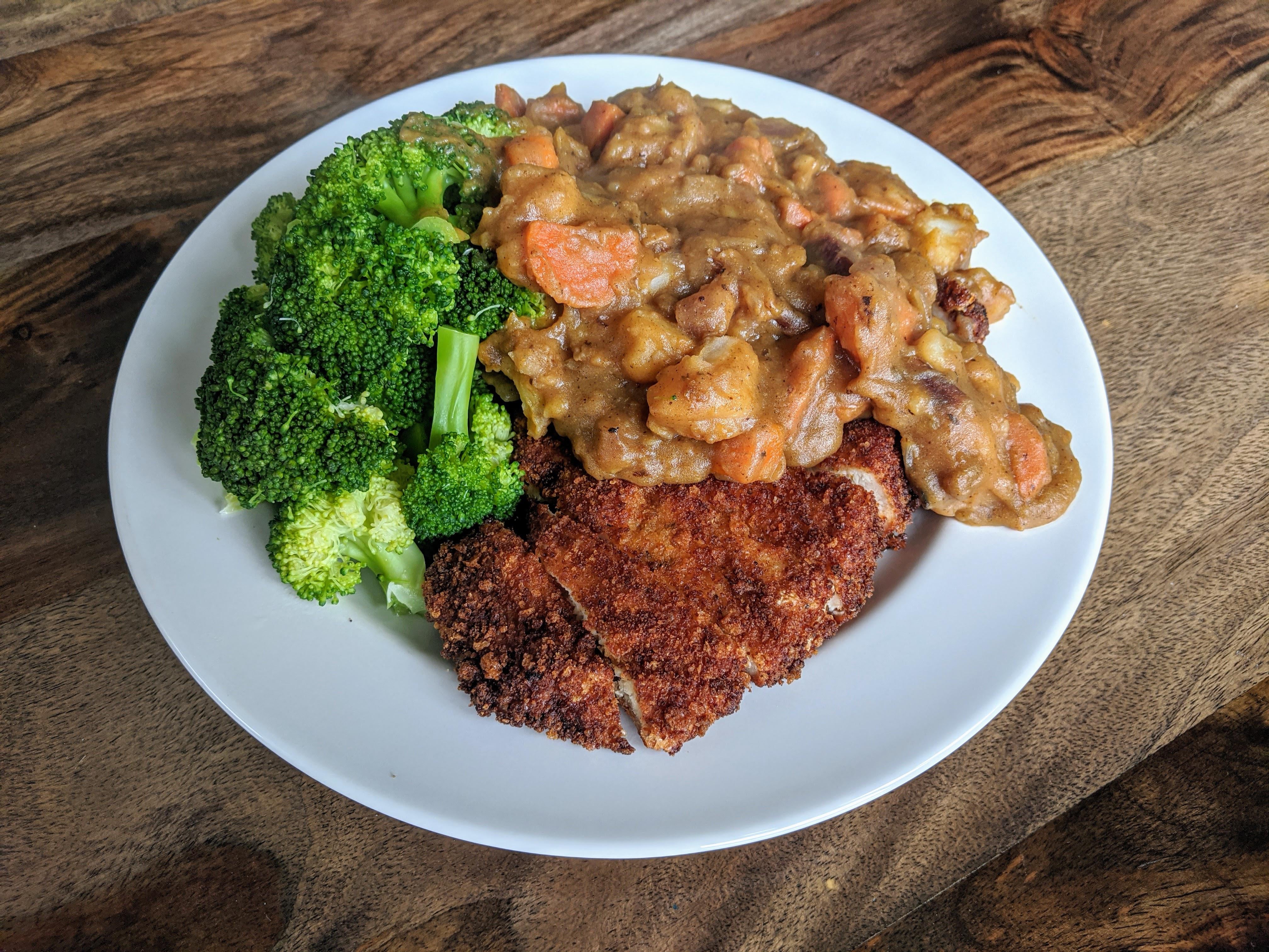 Chicken Katsu Curry w/ rice for 973cal! The whole plate is ~1lb perfect ...