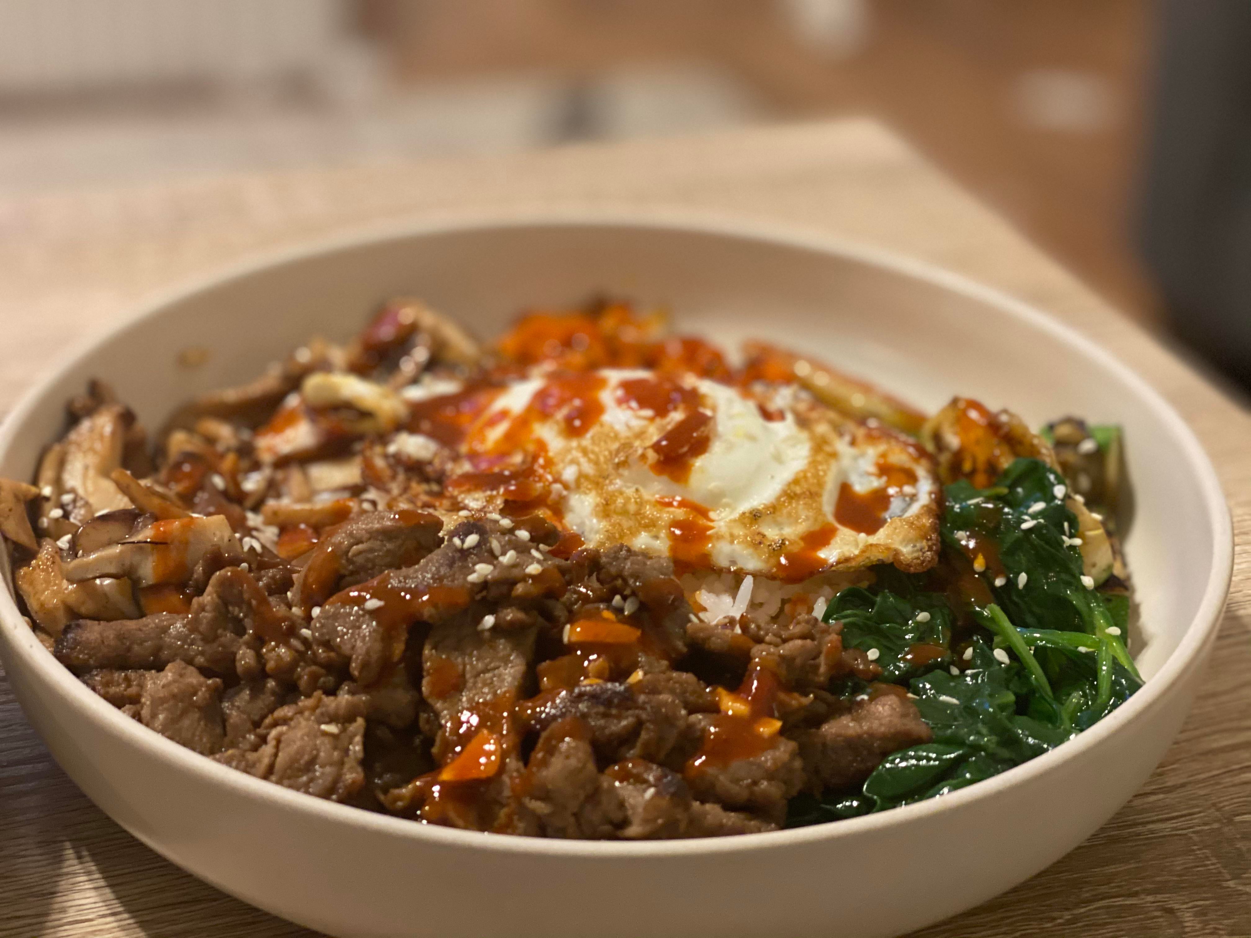 Bibimbap with homemade sauce 🤘🏼 - Dining and Cooking