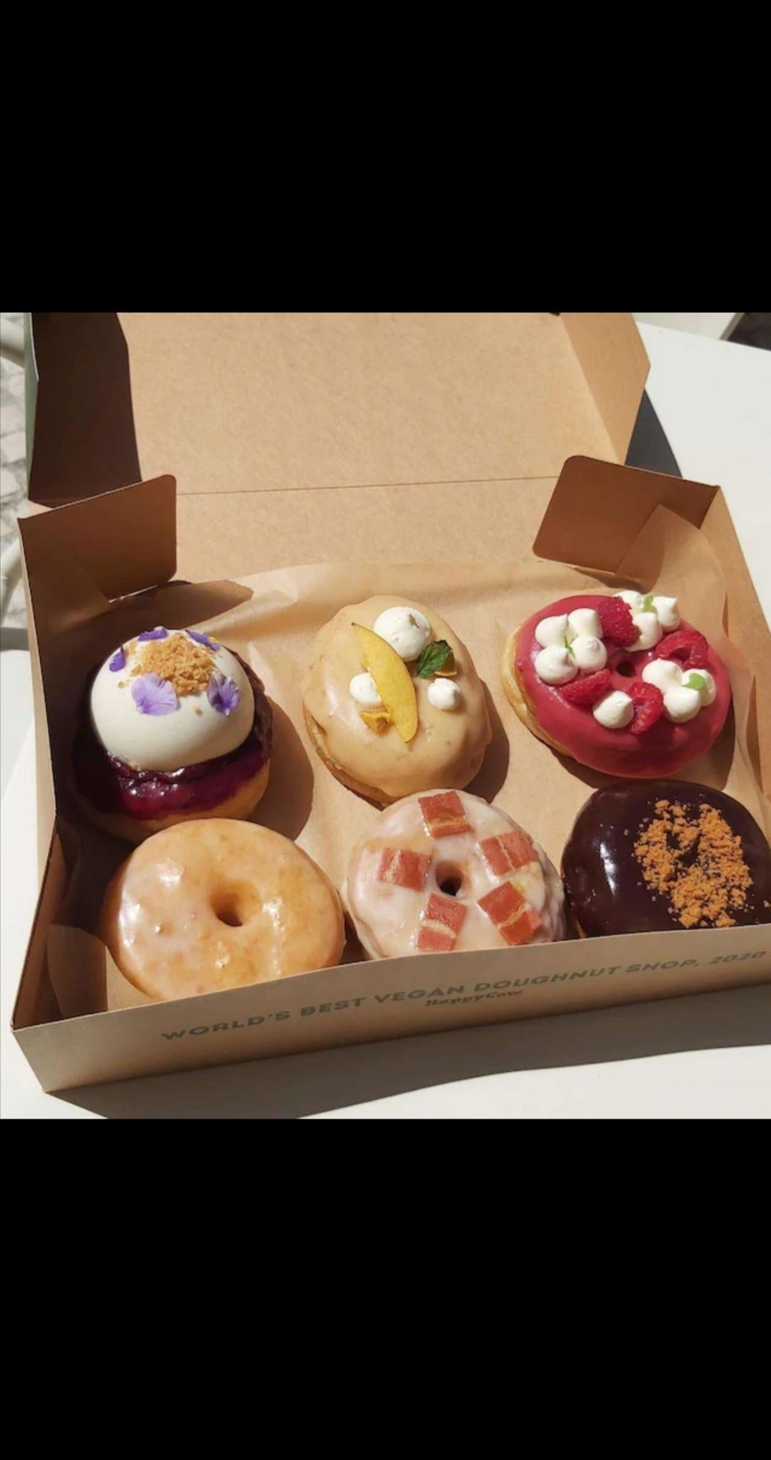 These delicious beautiful doughnuts I tried the other day - Dining and ...