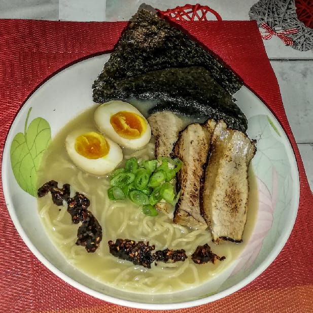 Shoyu tonkotsu ramen with mayu oil 😋 everything is home-made - Dining ...