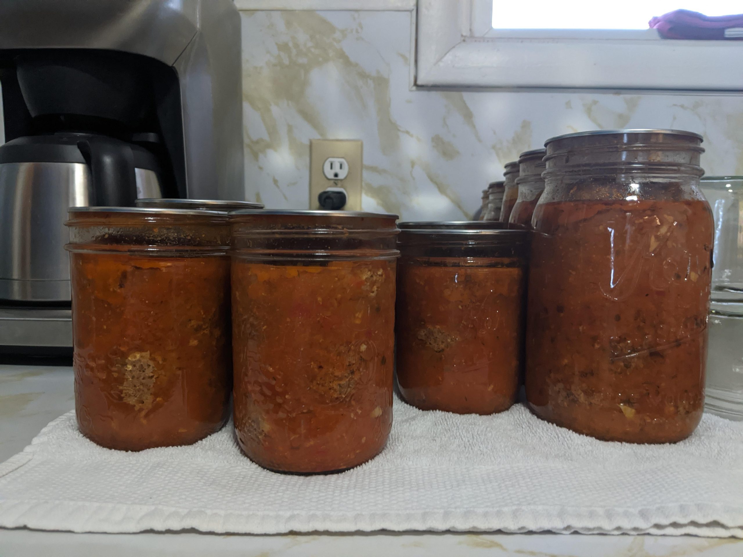 Pressure canned meatballs in marinara. Super quick and tasty, meatball ...