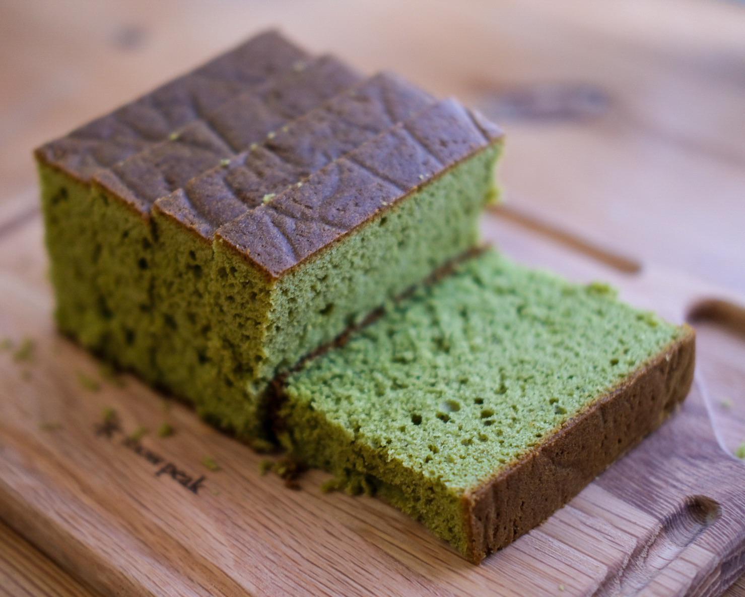 Matcha Kasutera Cake - Dining and Cooking