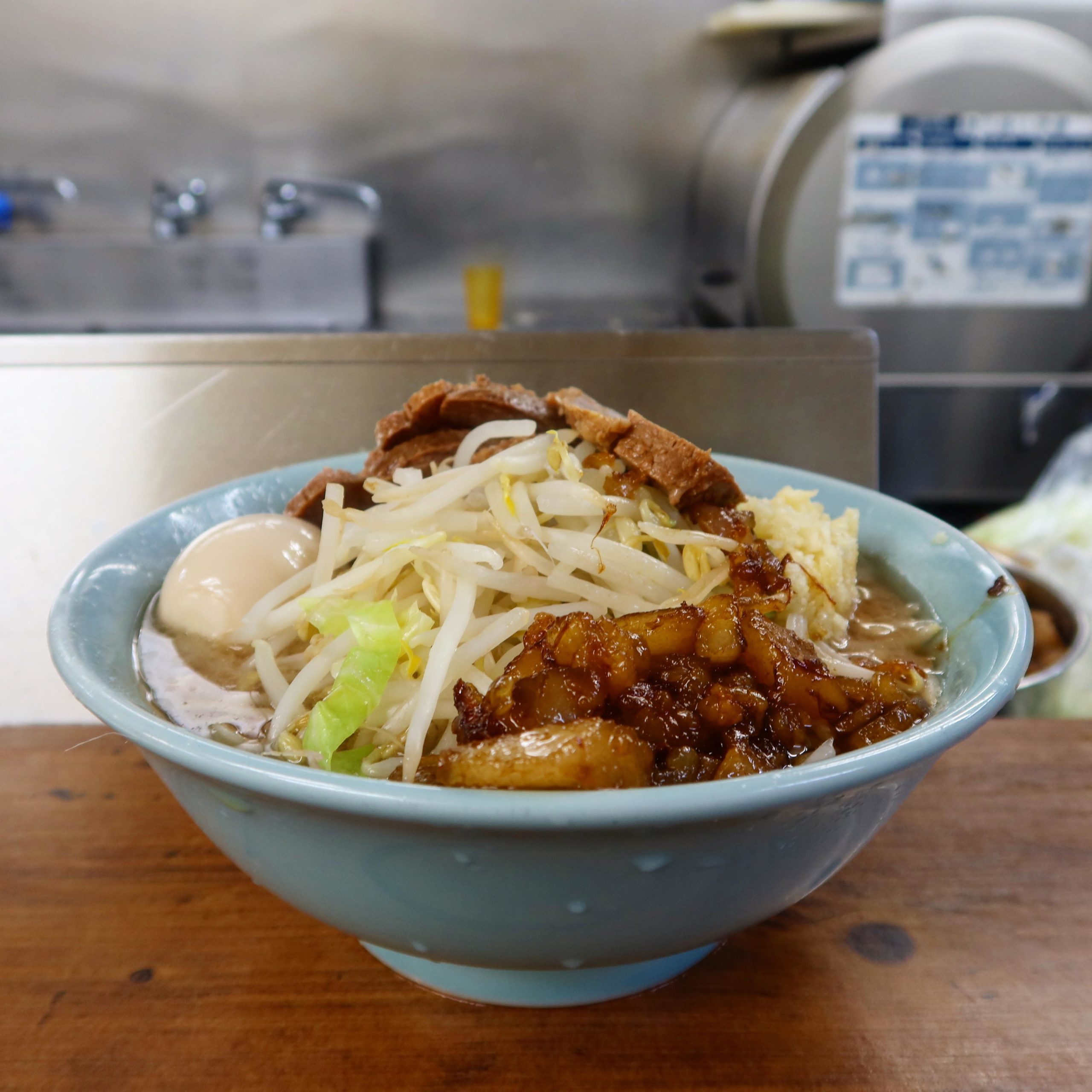 The gluttonous beauty of Jiro style ramen (Shinjuku Ramen Jiro ...
