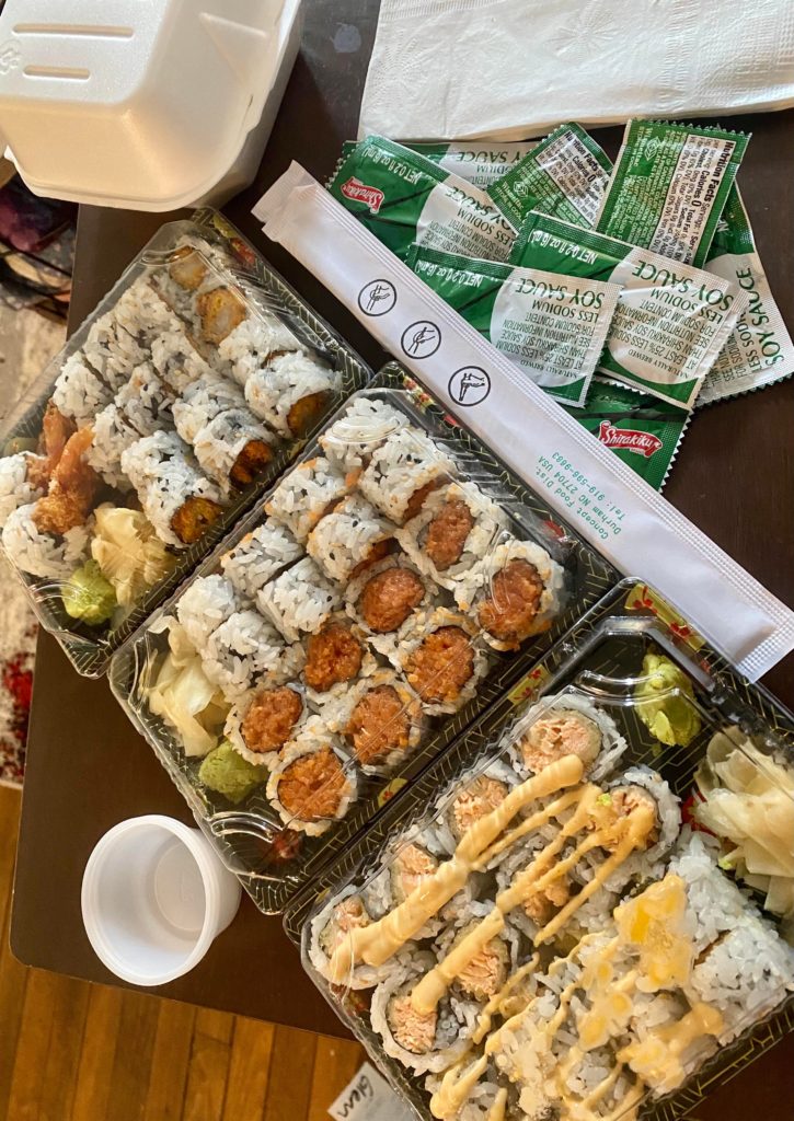 Sushi Night!! 😄🍣🍱 - Dining and Cooking