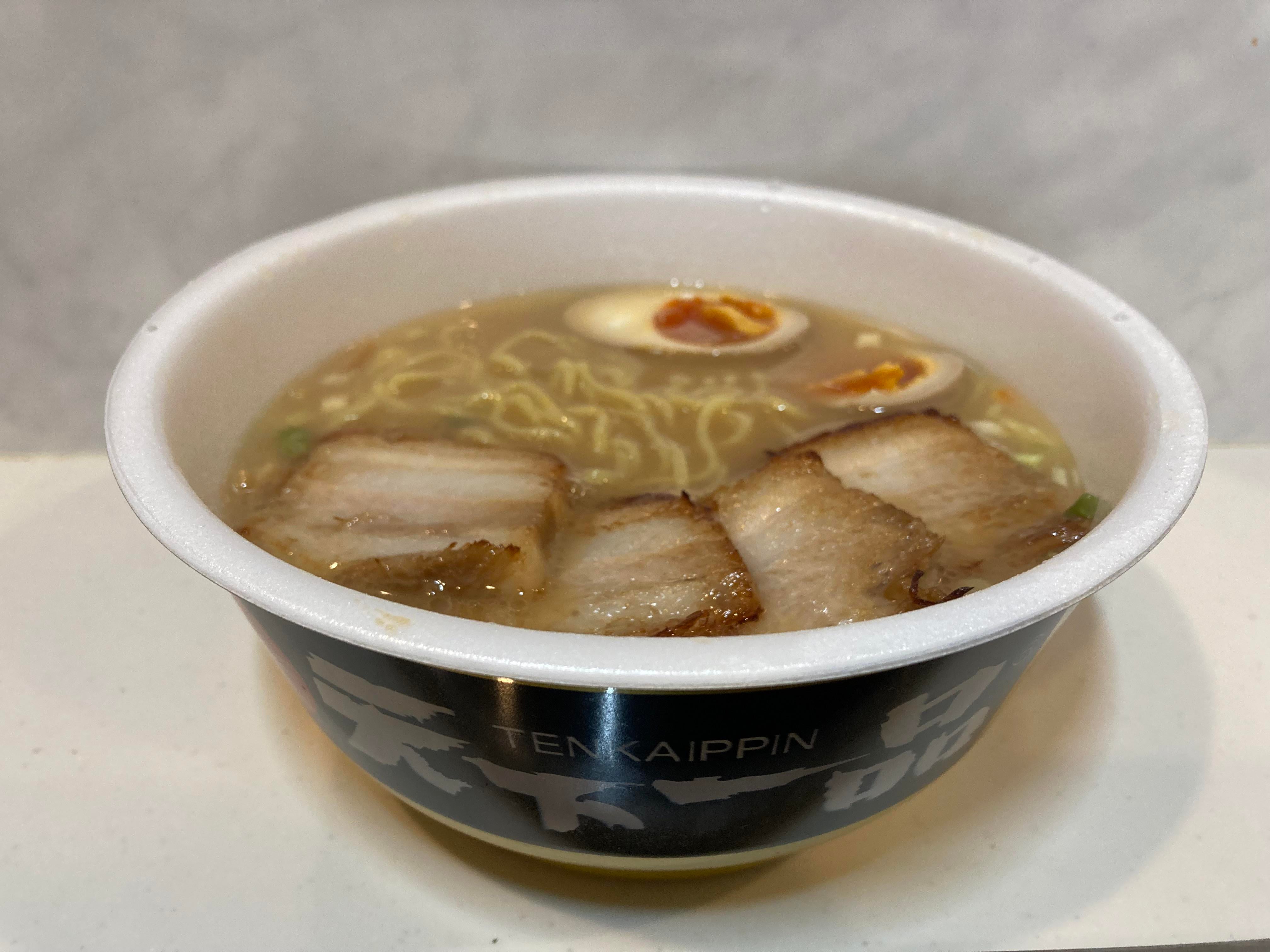 Tenkaippin Instant Toripaitan Ramen - Dining and Cooking
