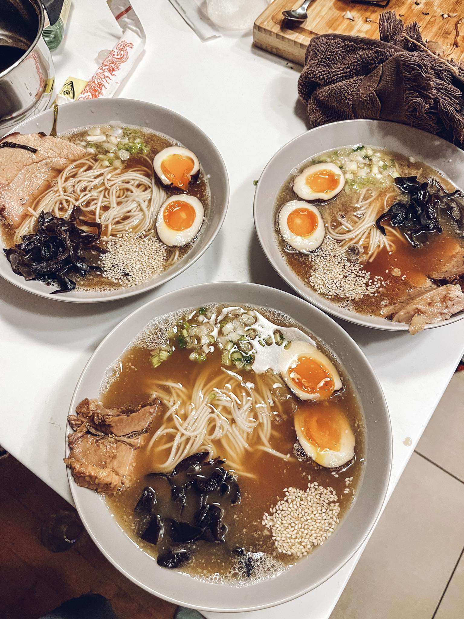 [I made] Tonkotsu Shoyu Ramen - Dining and Cooking