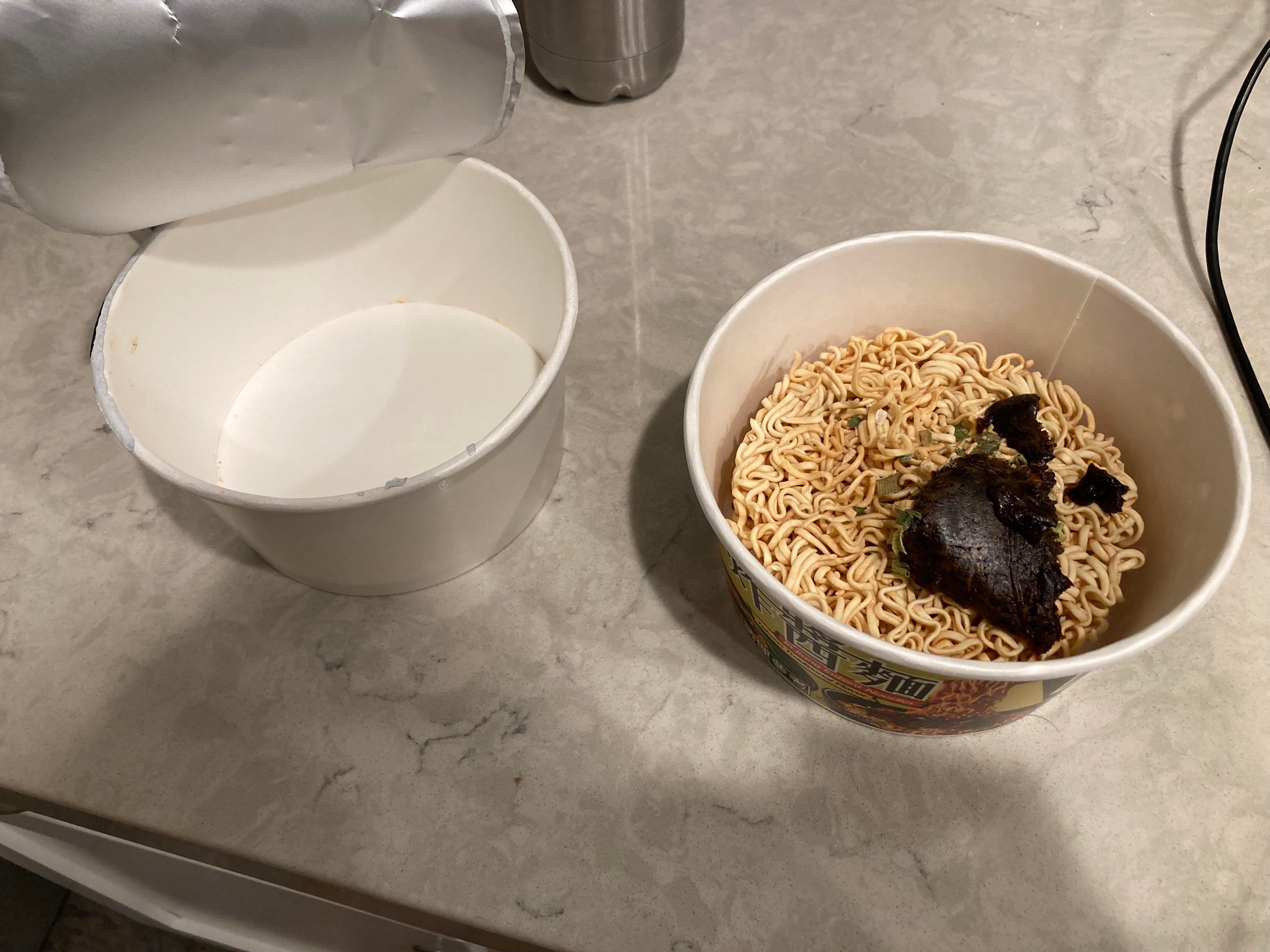 Ja Jiang Instant Noodles from Costco (Taiwanese Traditional Flavor ...