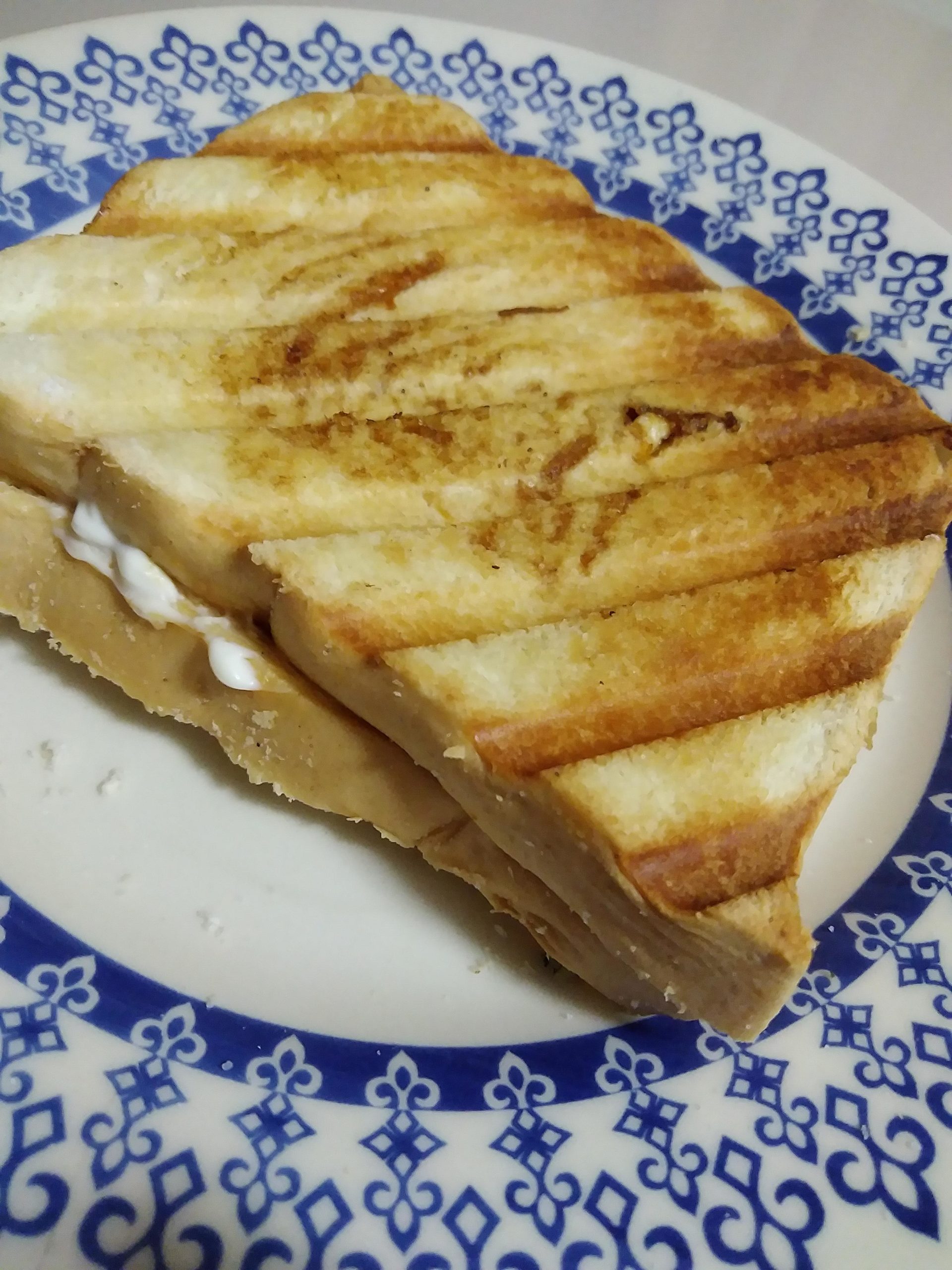 Simple grilled cheese - Dining and Cooking