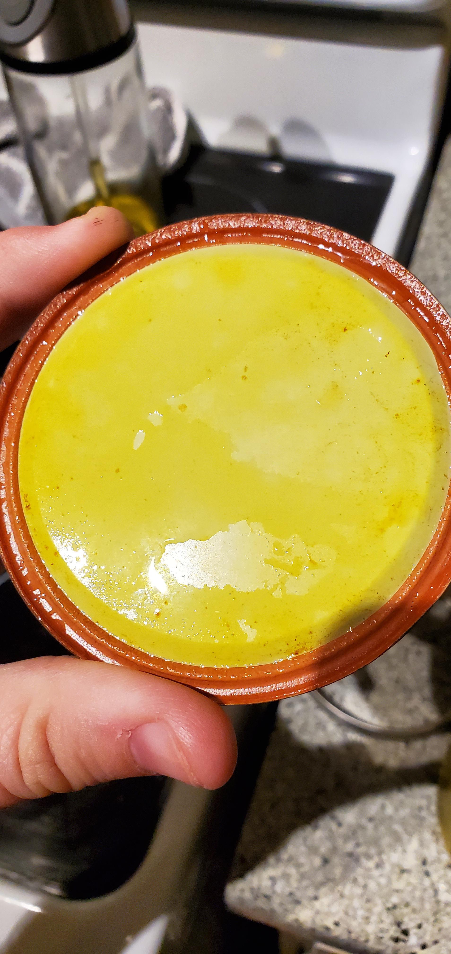 Is this rust on the lid of a jar of dill pickles? - Dining and Cooking