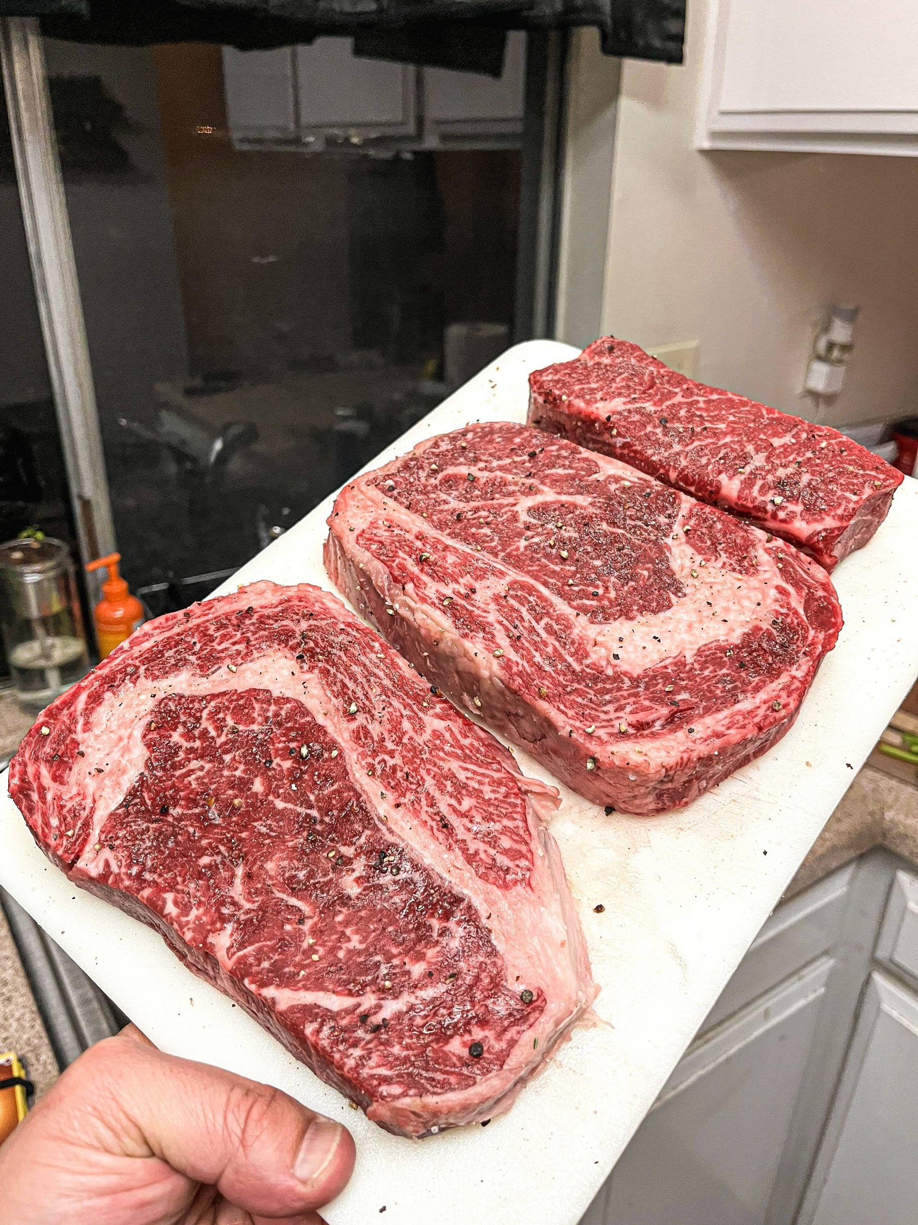 A8 Australian Wagyu makes for a nice Friday night - Dining and Cooking