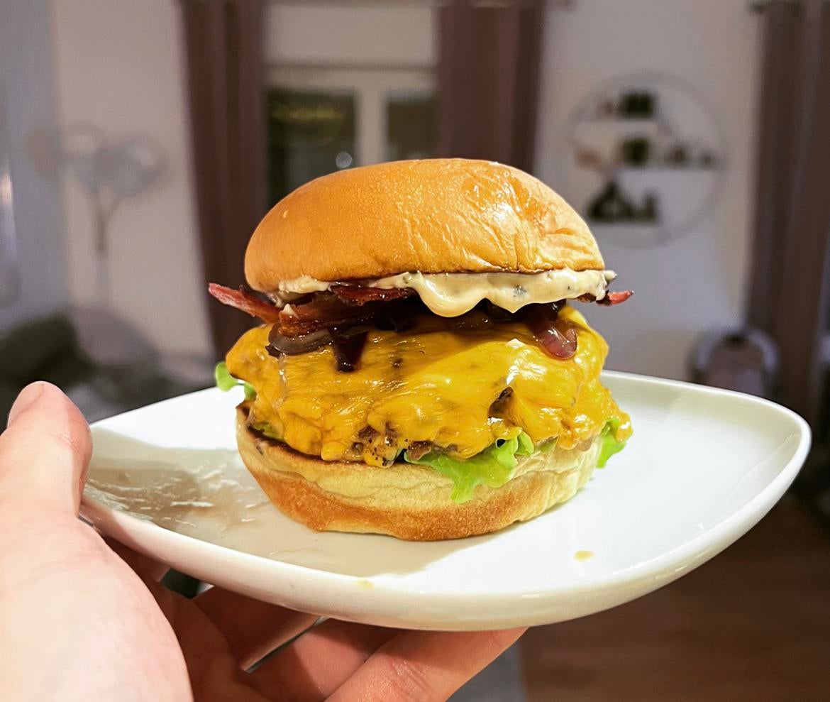 Some extra cheese, please - Dining and Cooking