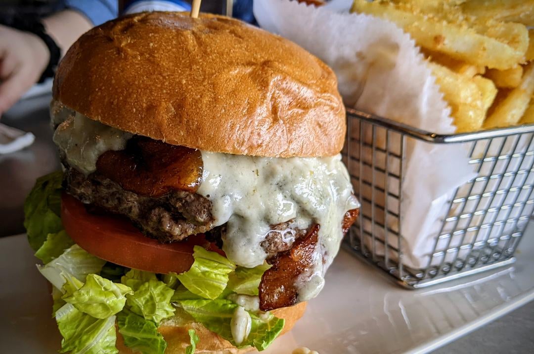 Bacon and Blue Burger - Dining and Cooking