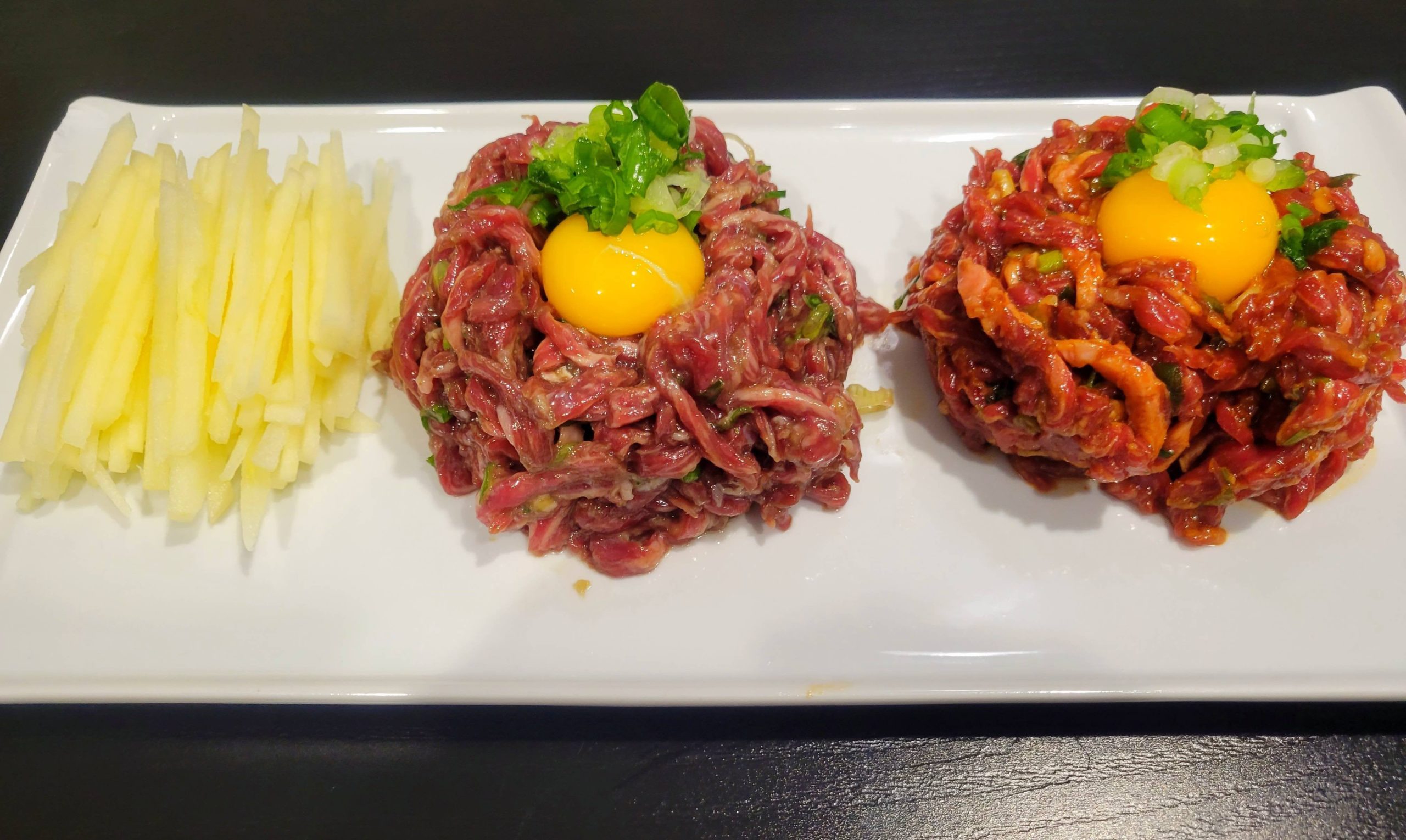 Yukhoe two ways! - Dining and Cooking