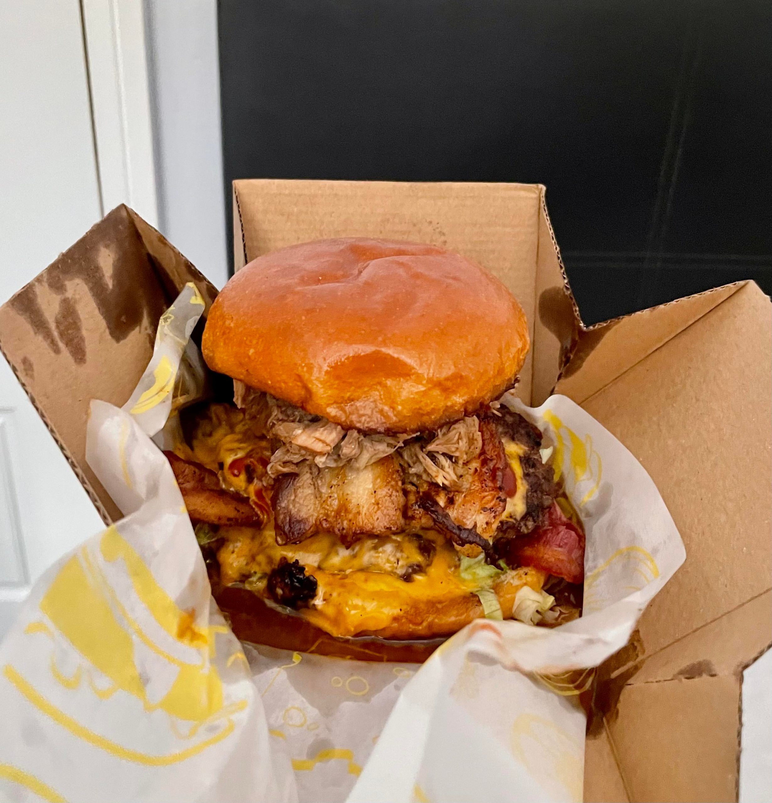 Love a messy burger - Dining and Cooking