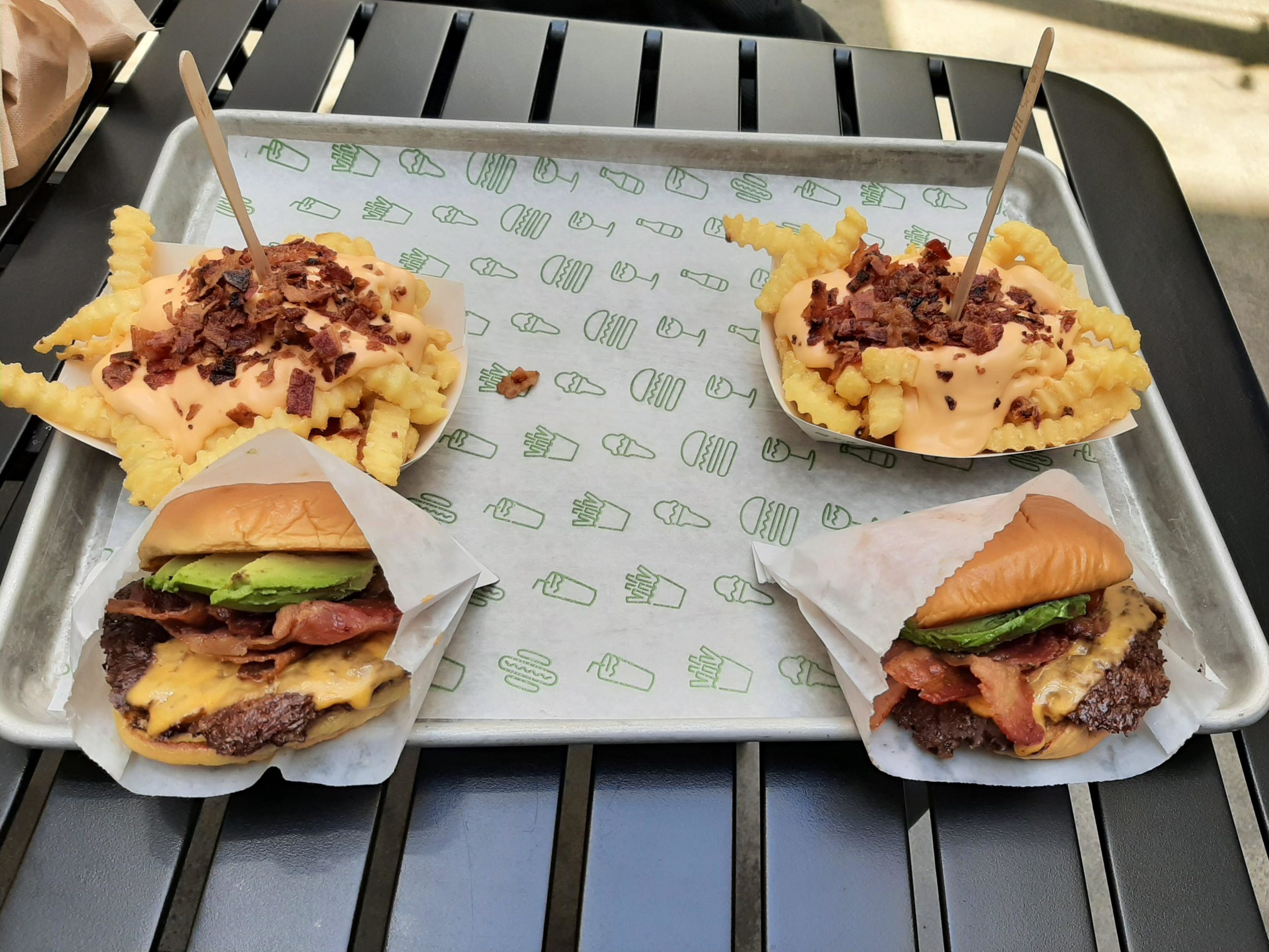 Shake Shack for the first time in forever! - Dining and Cooking