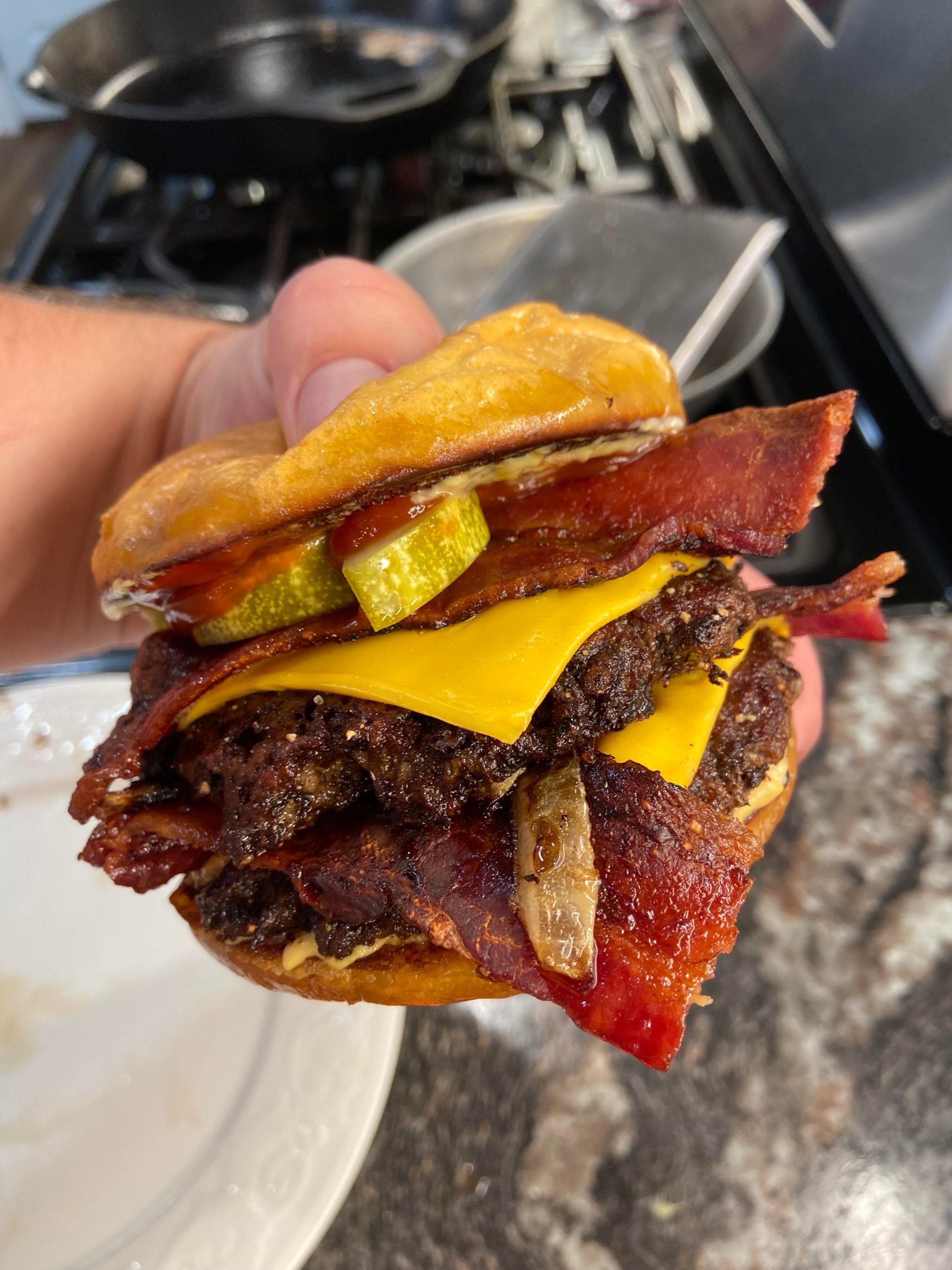 Burgers two nights in a row. Thats a good weekend. - Dining and Cooking