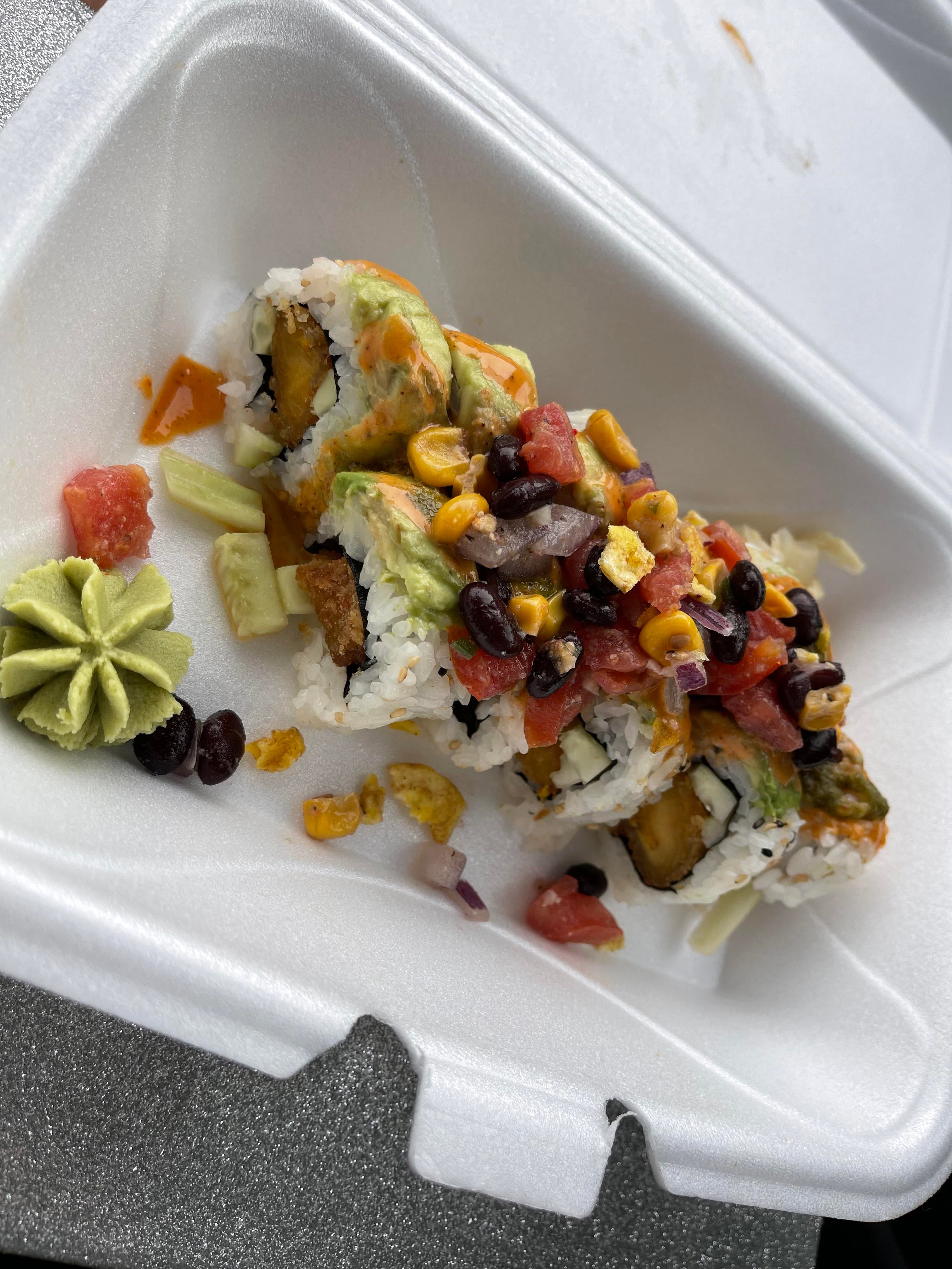 Plantain sushi. Smash or pass? - Dining and Cooking