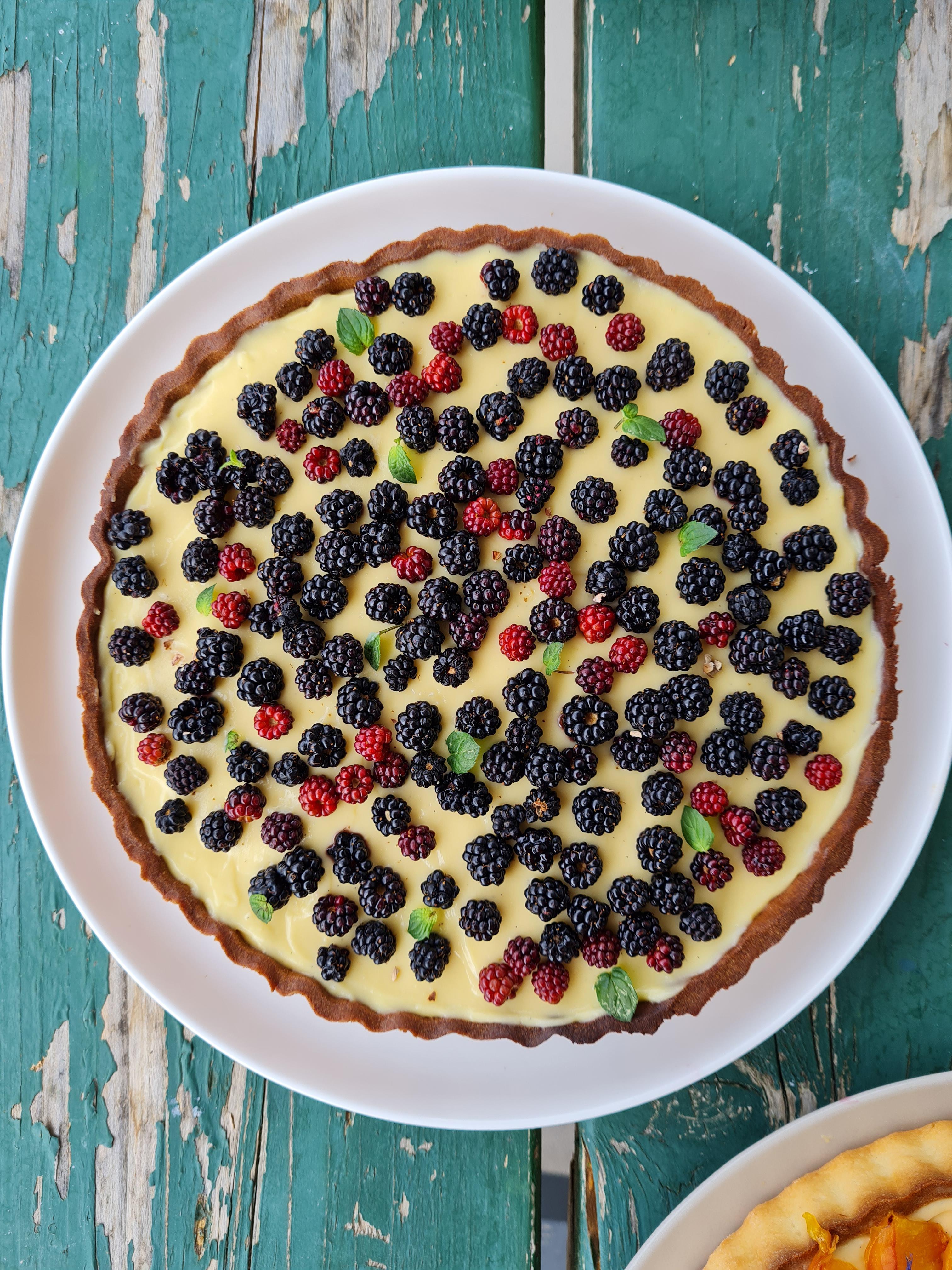 Homemade vanilla and wild berry tart - Dining and Cooking