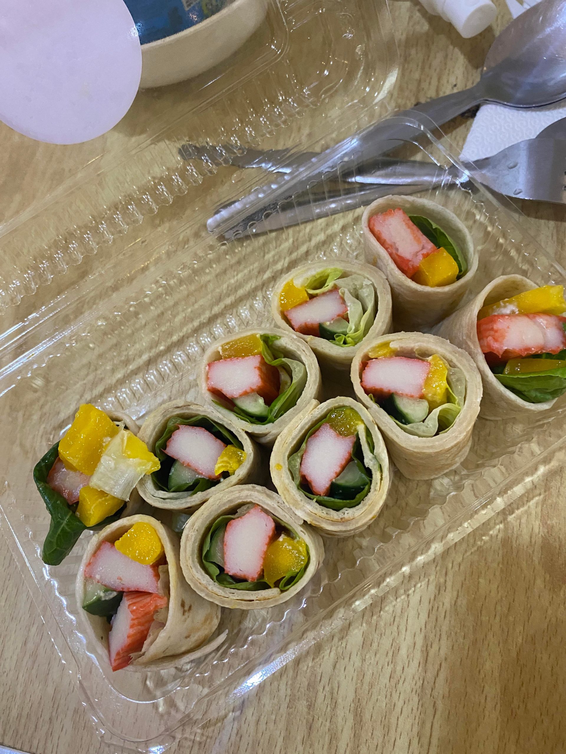 estimated calories on this mango kani pita wraps - Dining and Cooking