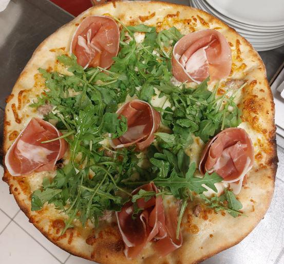 Rimini Pizza I ate at a new (and now my favorite) pizza shop in my home ...
