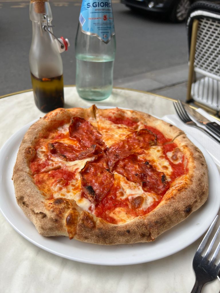 Pizza from Gloria in Paris - Dining and Cooking