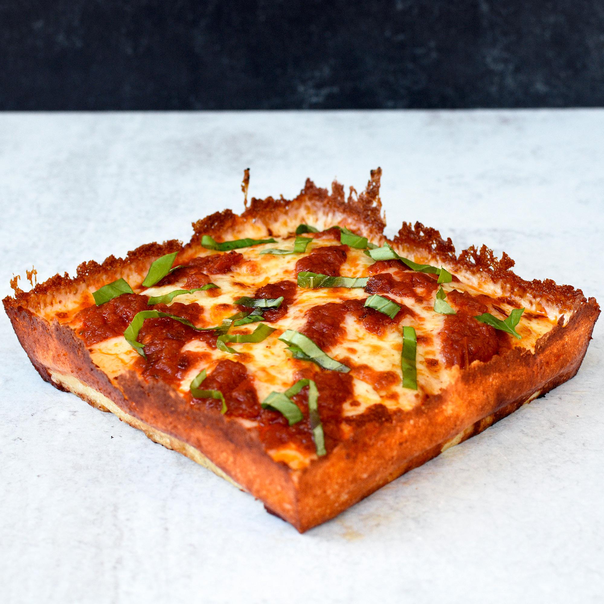 Bomba Calabrese Detroit Pizza - Dining and Cooking