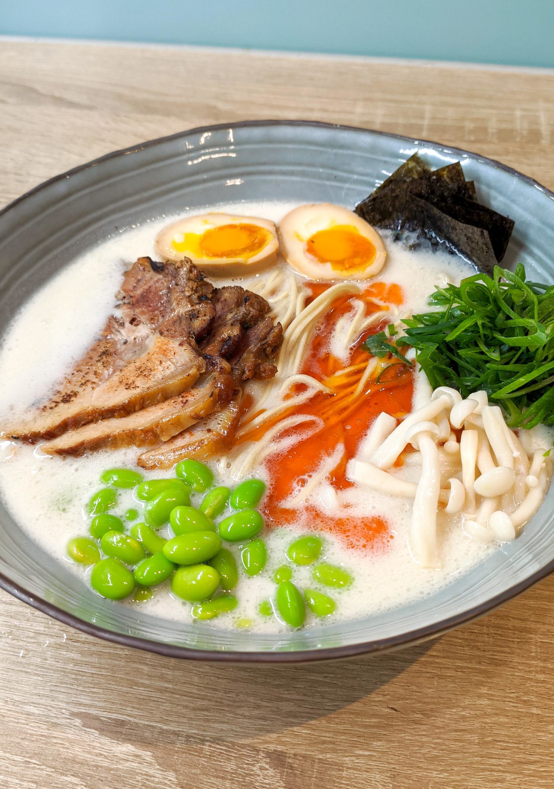 Tonkotsu 🐷🐷 (shio tare) - Dining and Cooking
